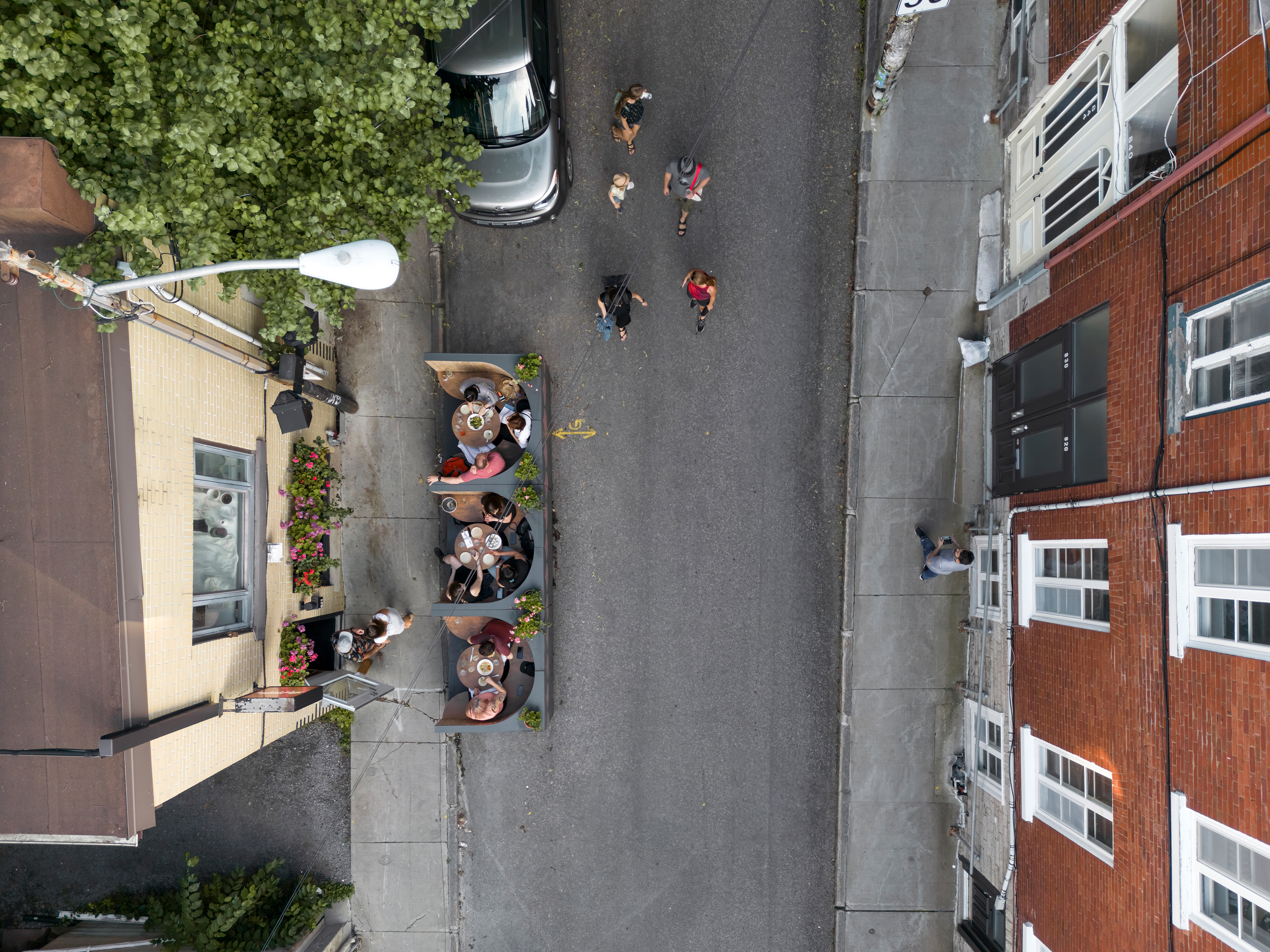 Parklet Buvette Scott by QUINZHEE Architecture - Architizer