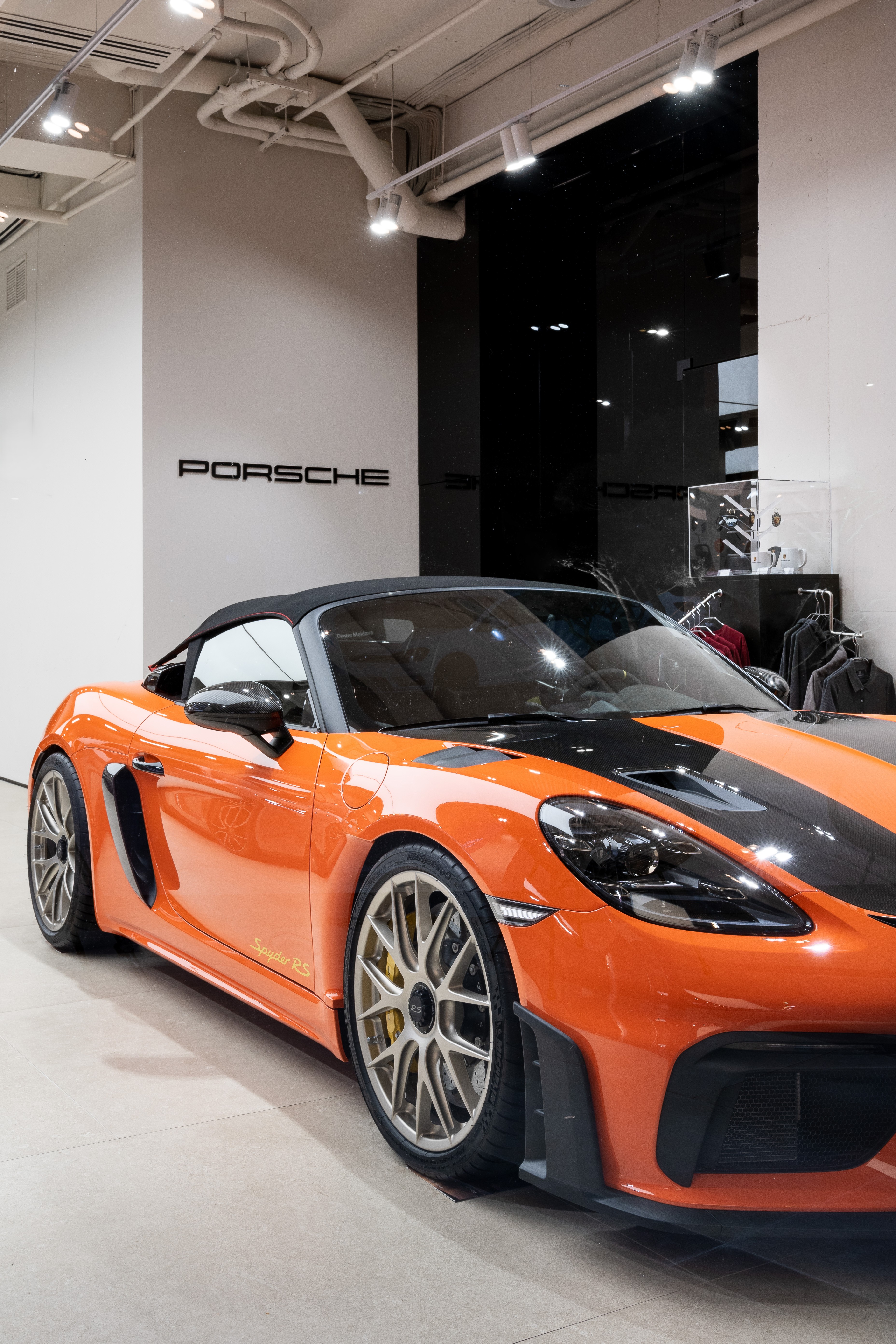 PORSCHE POP UP SHOWROOM by ARCHFORM Studio - Architizer