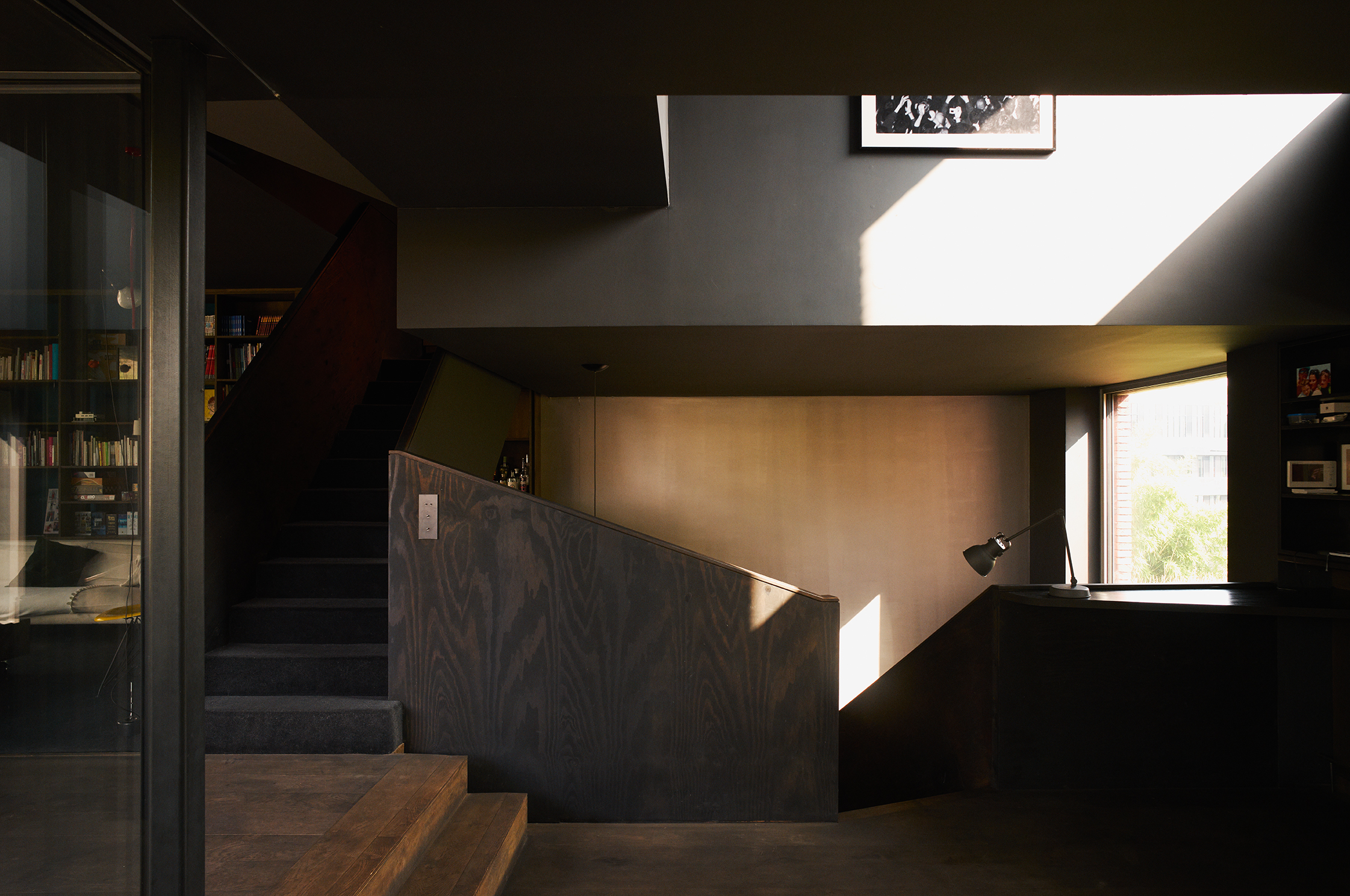 House V_17 by Emma Weiss Architecte + Lydéric Veauvy (TANK) by TANK ...