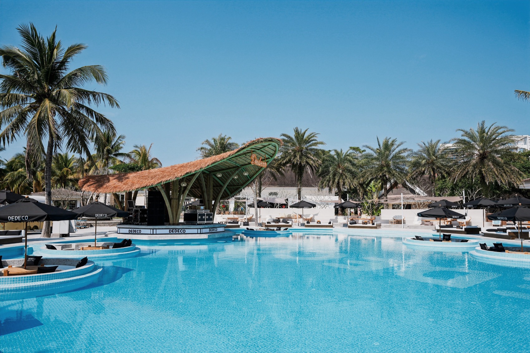 DEDECO Beach Club by Basistudio - Architizer