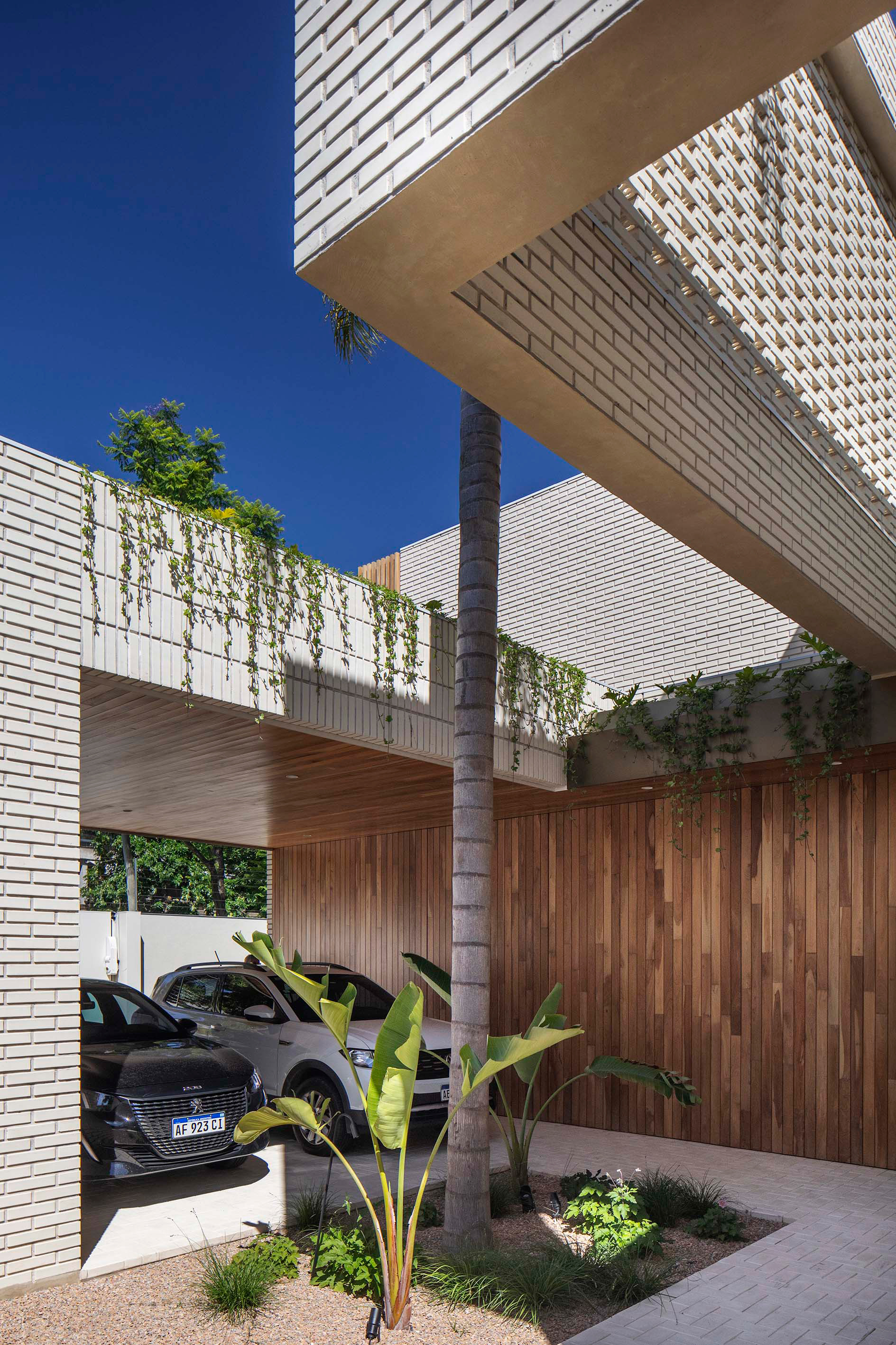 Casa Magnolia by Estudio PK - Ignacio Pessagno & Lilian Kandus - Architizer