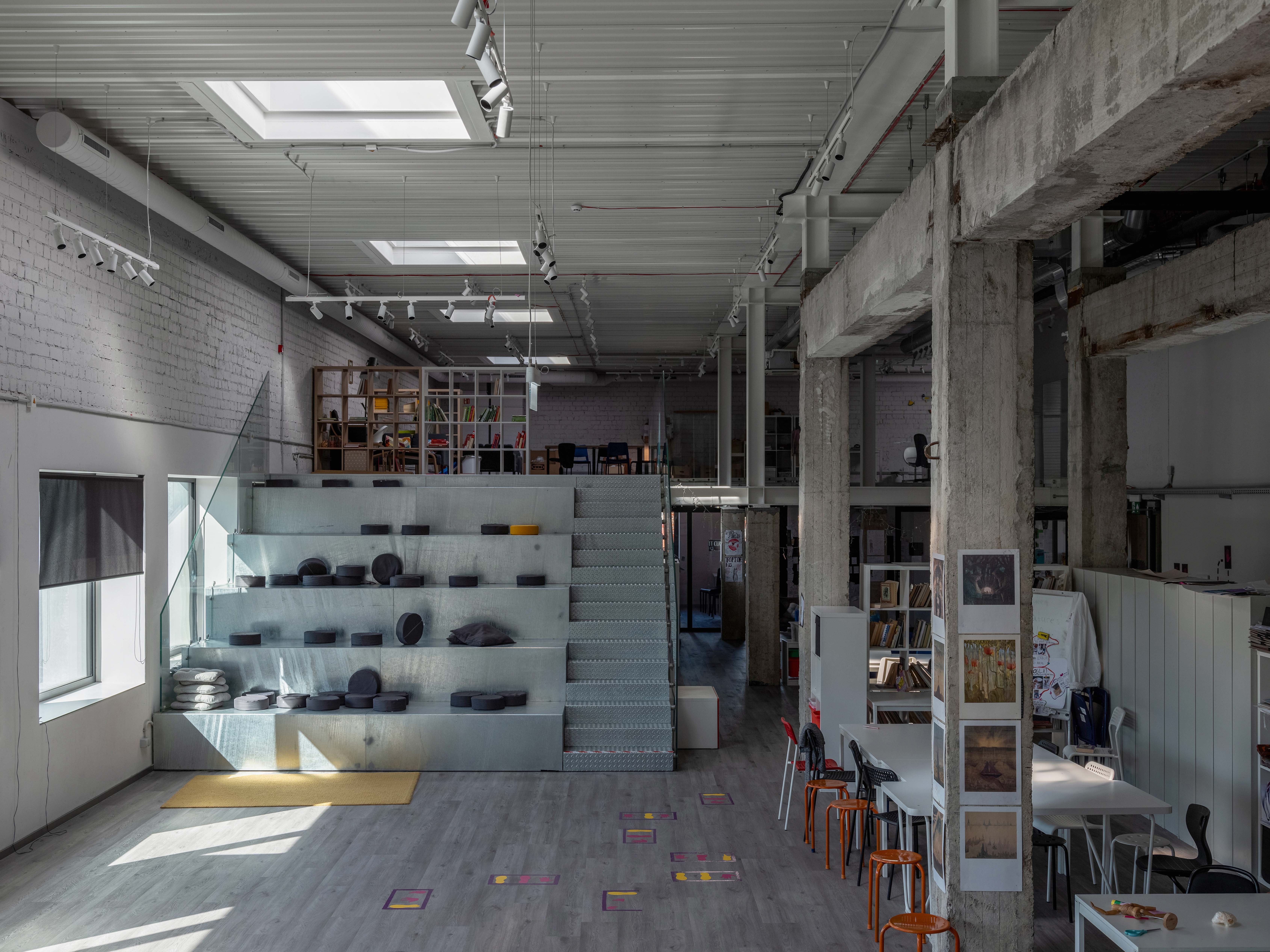 Herojus School in Kaunas by Architectural bureau G.Natkevicius and partners - Architizer