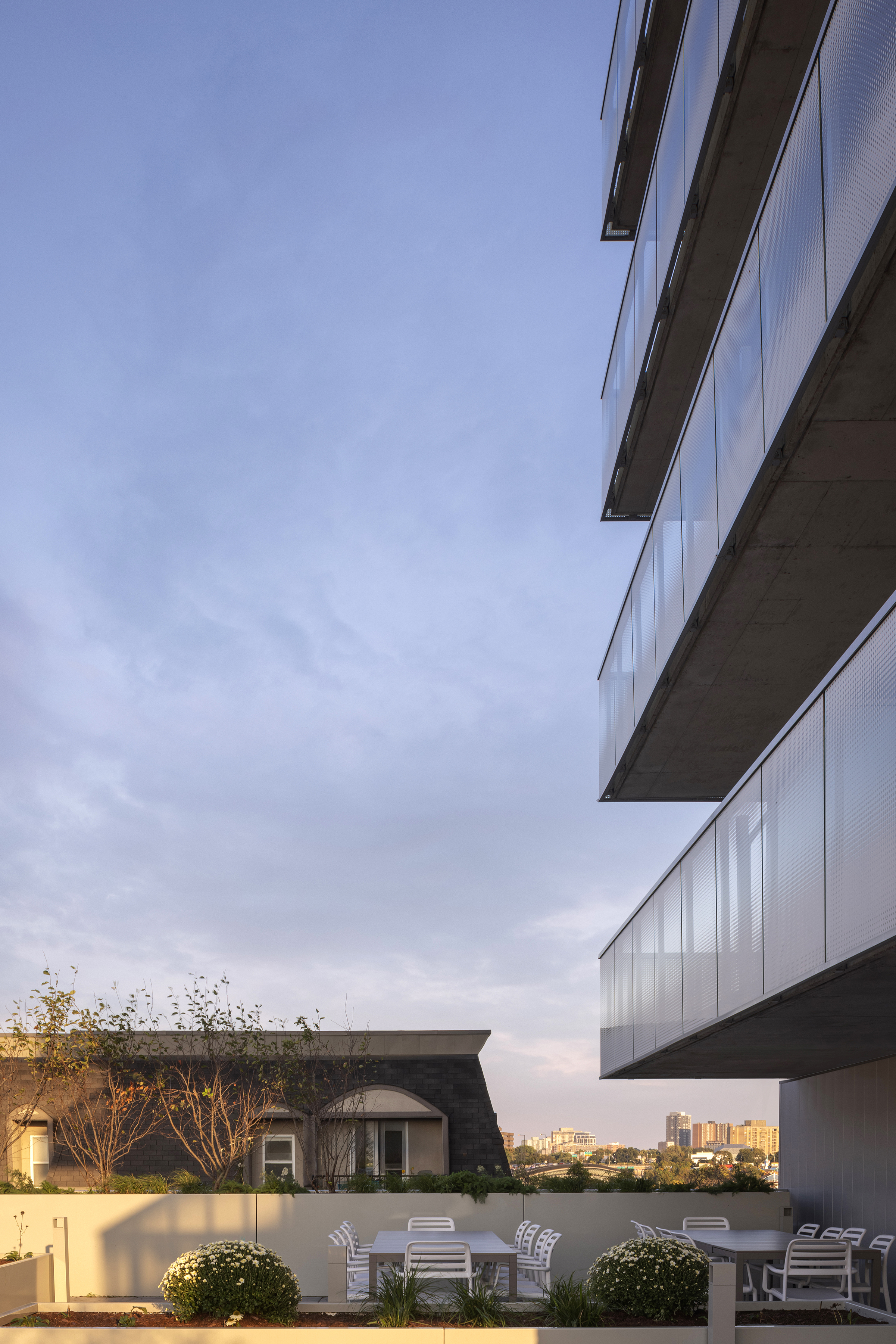 Éléonore by blanchette archi.design - Architizer