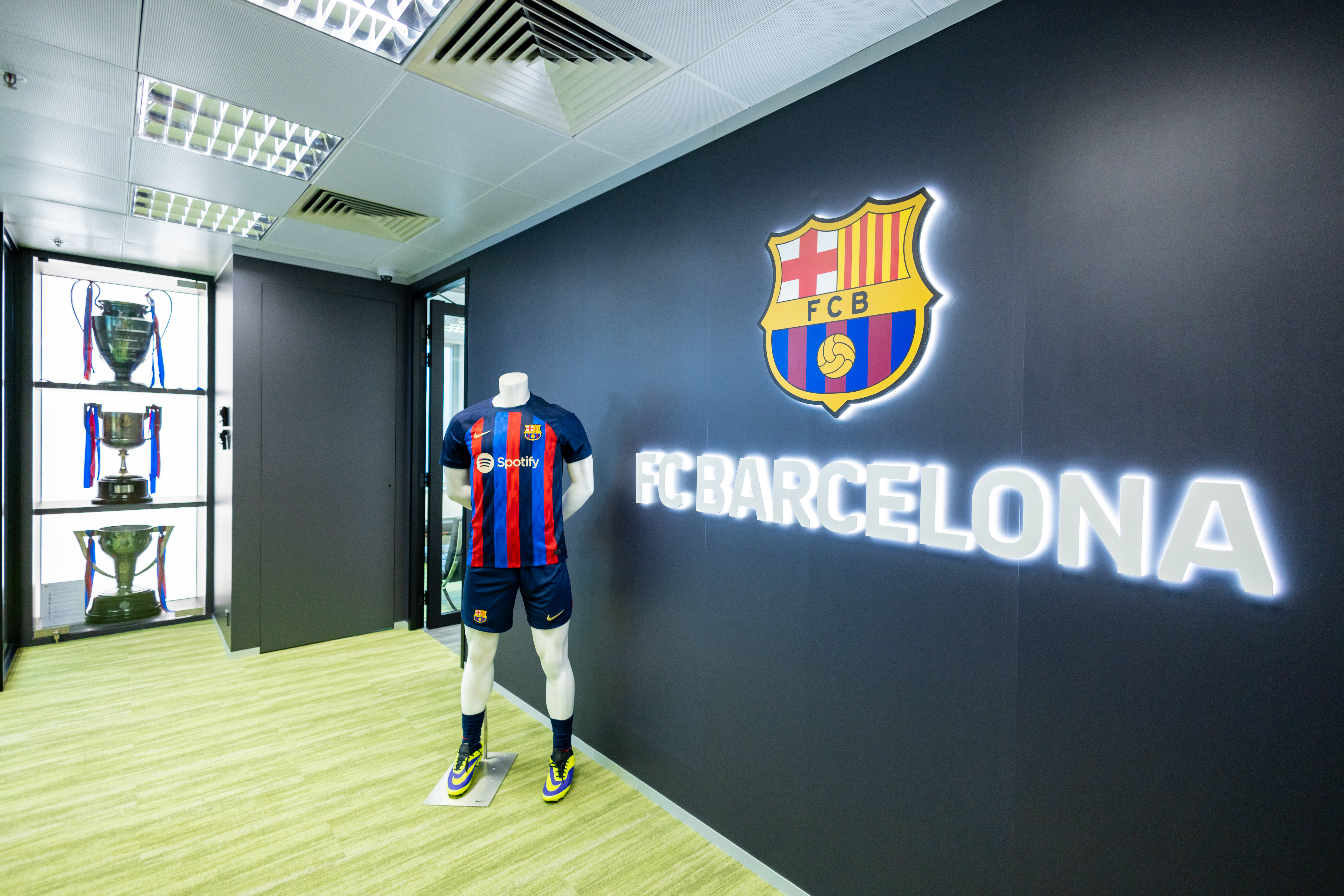 FC Barcelona Office Design Project 2023 by MJPM Design And Build ...