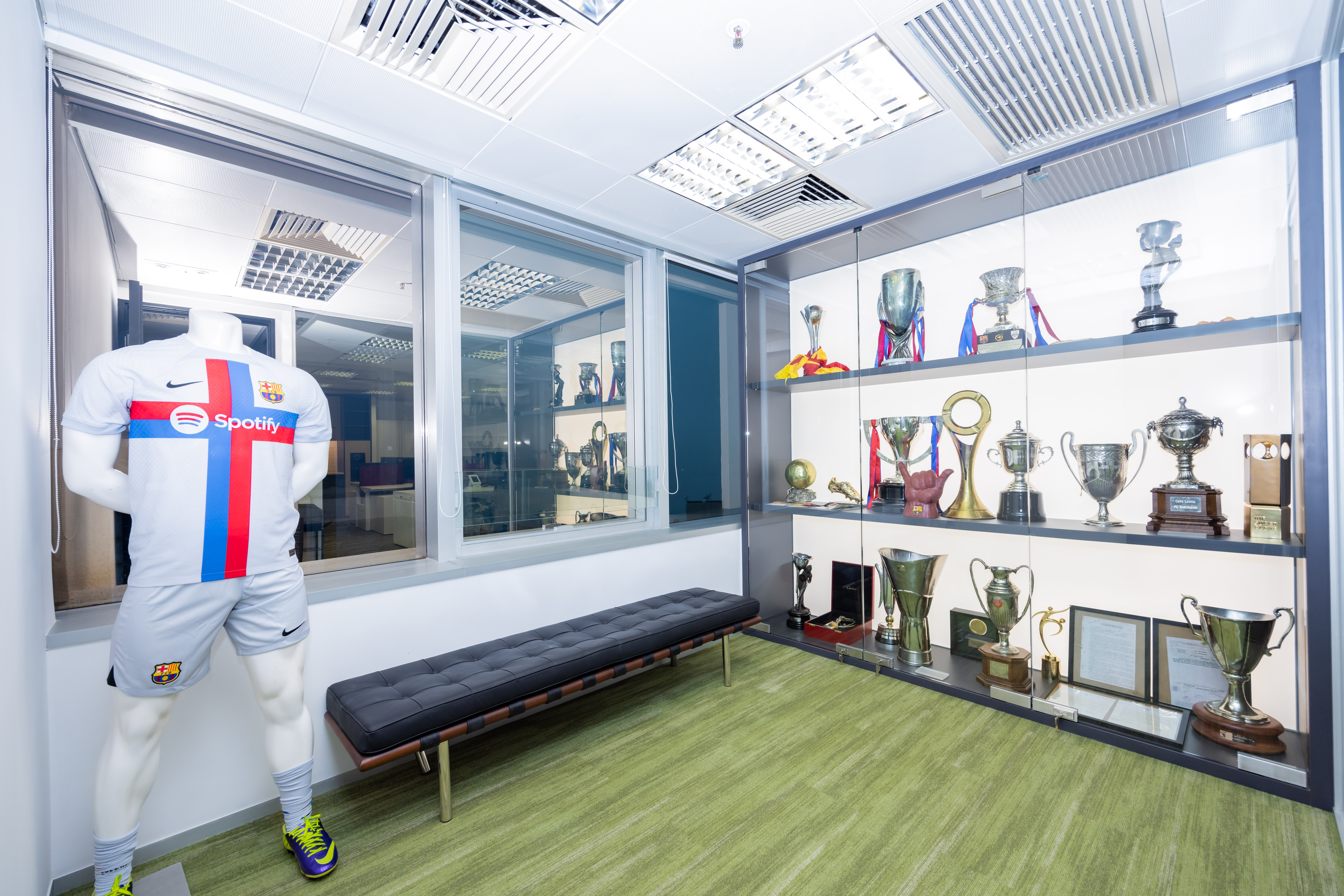 FC Barcelona Office Design Project 2023 by MJPM Design And Build ...
