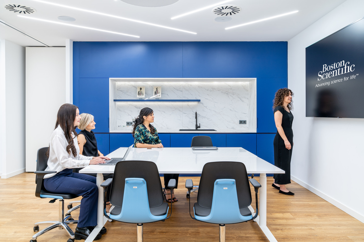 Boston Scientific by Unispace - Architizer