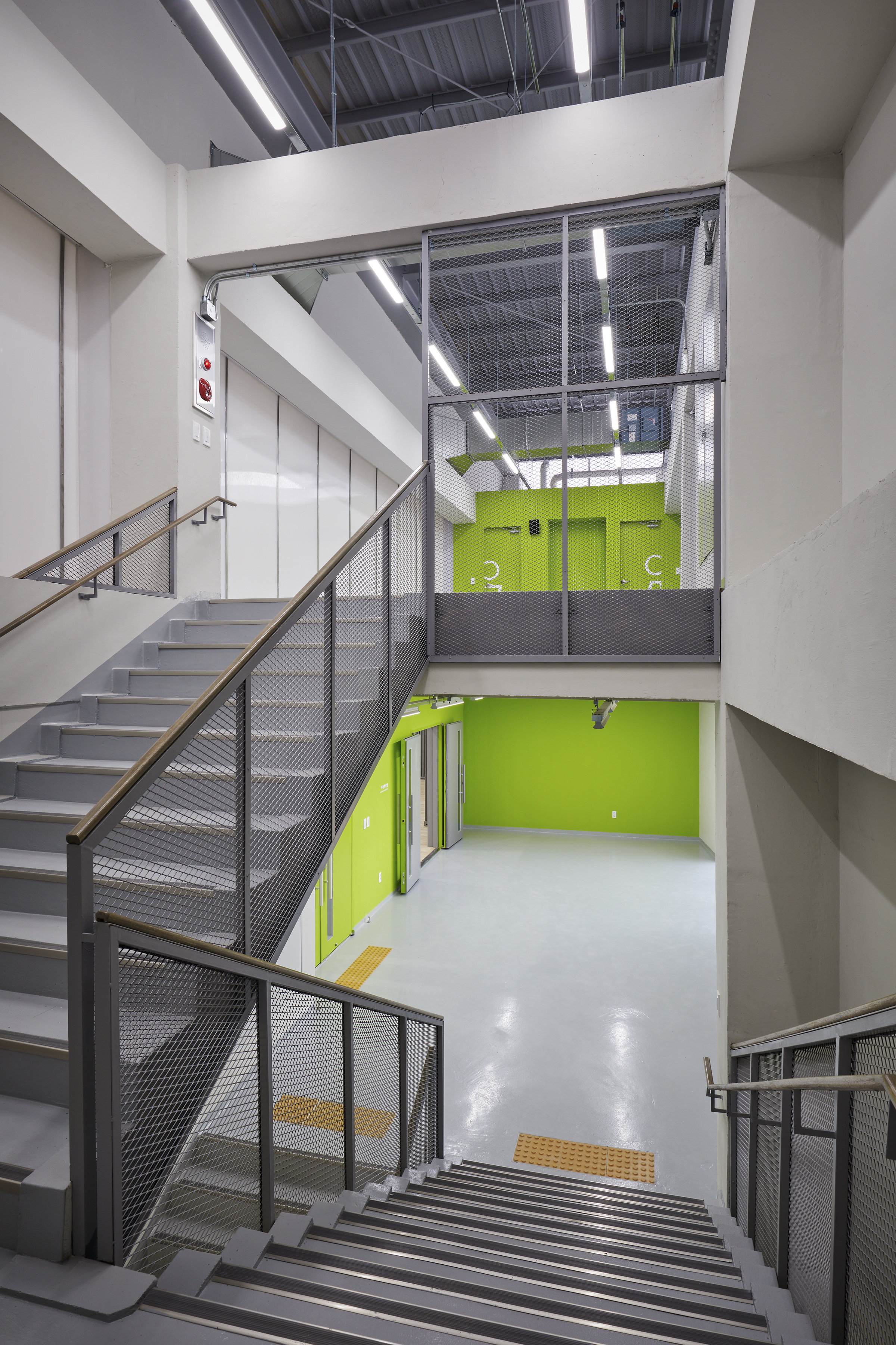Apgujeong Elementary School Auditorium by IDR Architects - Architizer