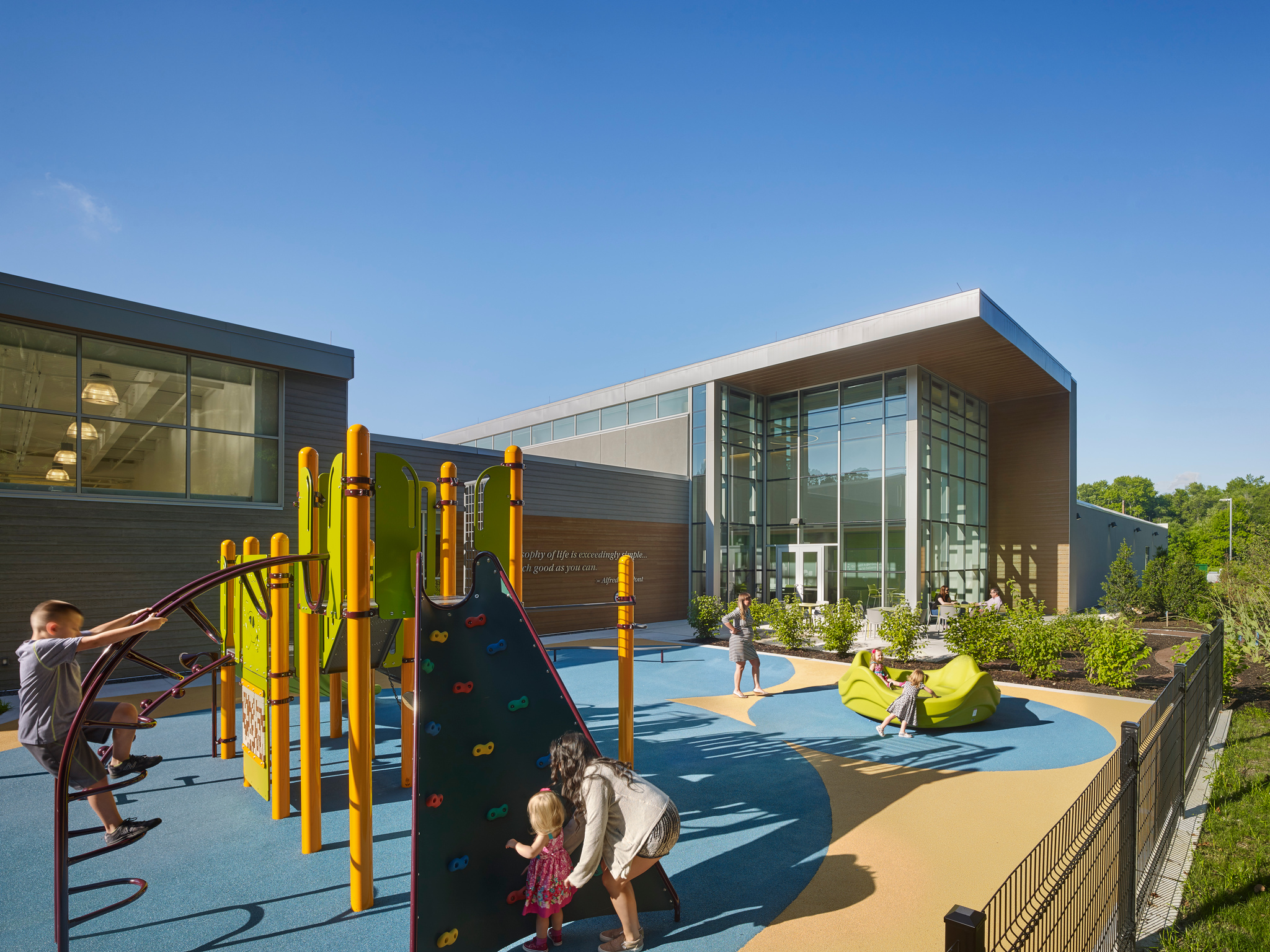 Nemours Children's Health Outpatient & Surgery Center by Array ...