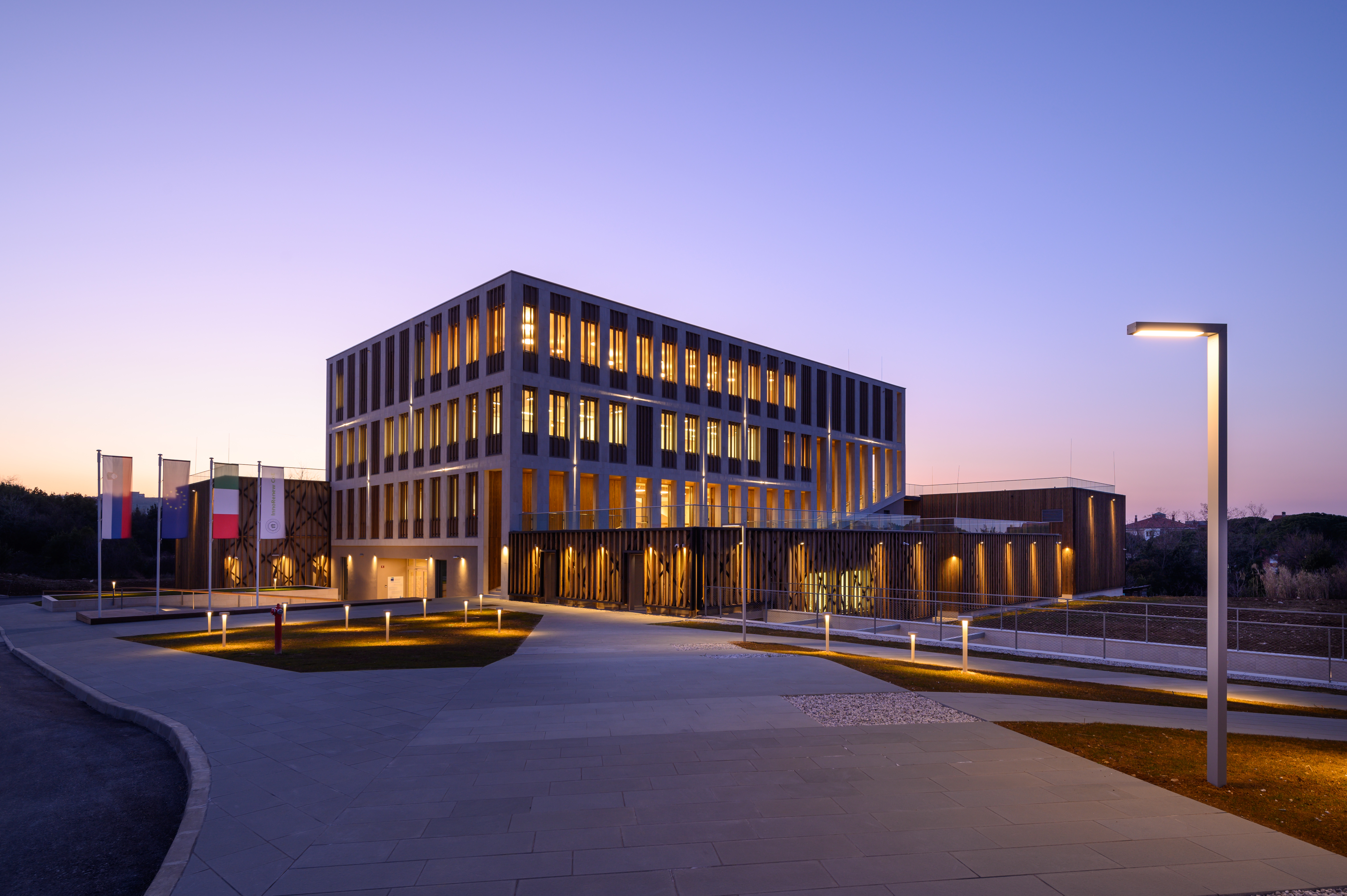 Idea 4246372: InnoRenew CoE by InnoRenew CoE in Izola, Slovenia ...