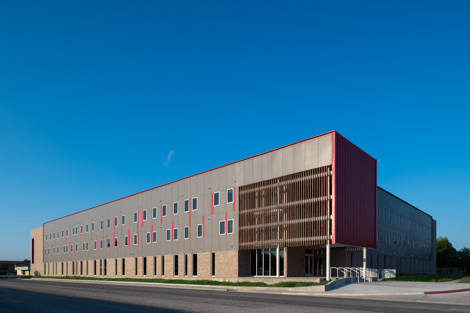 Smith Hall by BRAVE/architecture - Architizer
