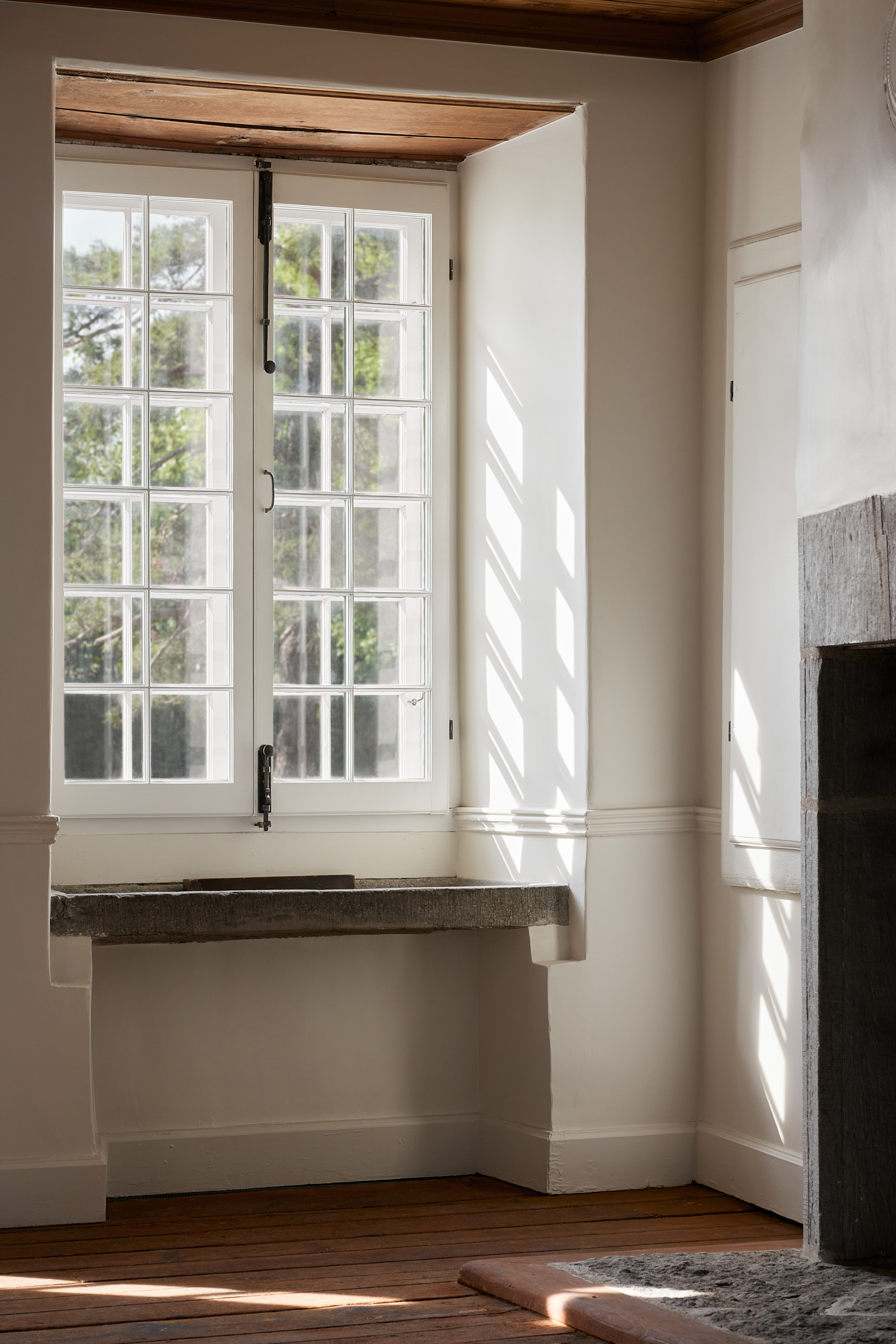 André-Benjamin-Papineau House by Beaupré Michaud et Associés ...