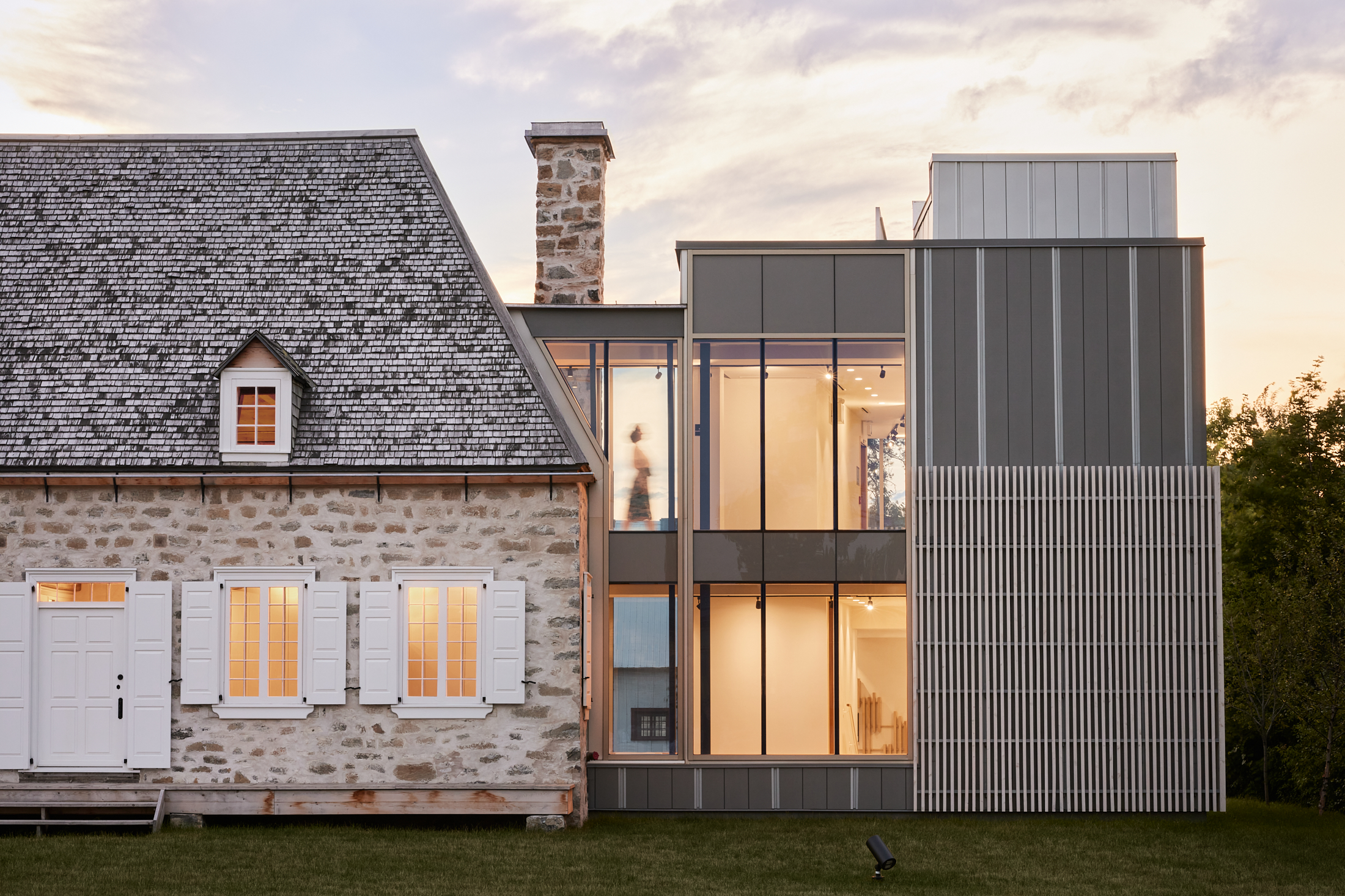 André-Benjamin-Papineau House by Beaupré Michaud et Associés ...