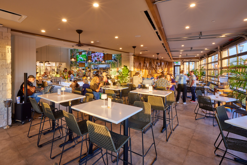 Tommy Bahama Marlin Bar by Graphite Design Group - Architizer
