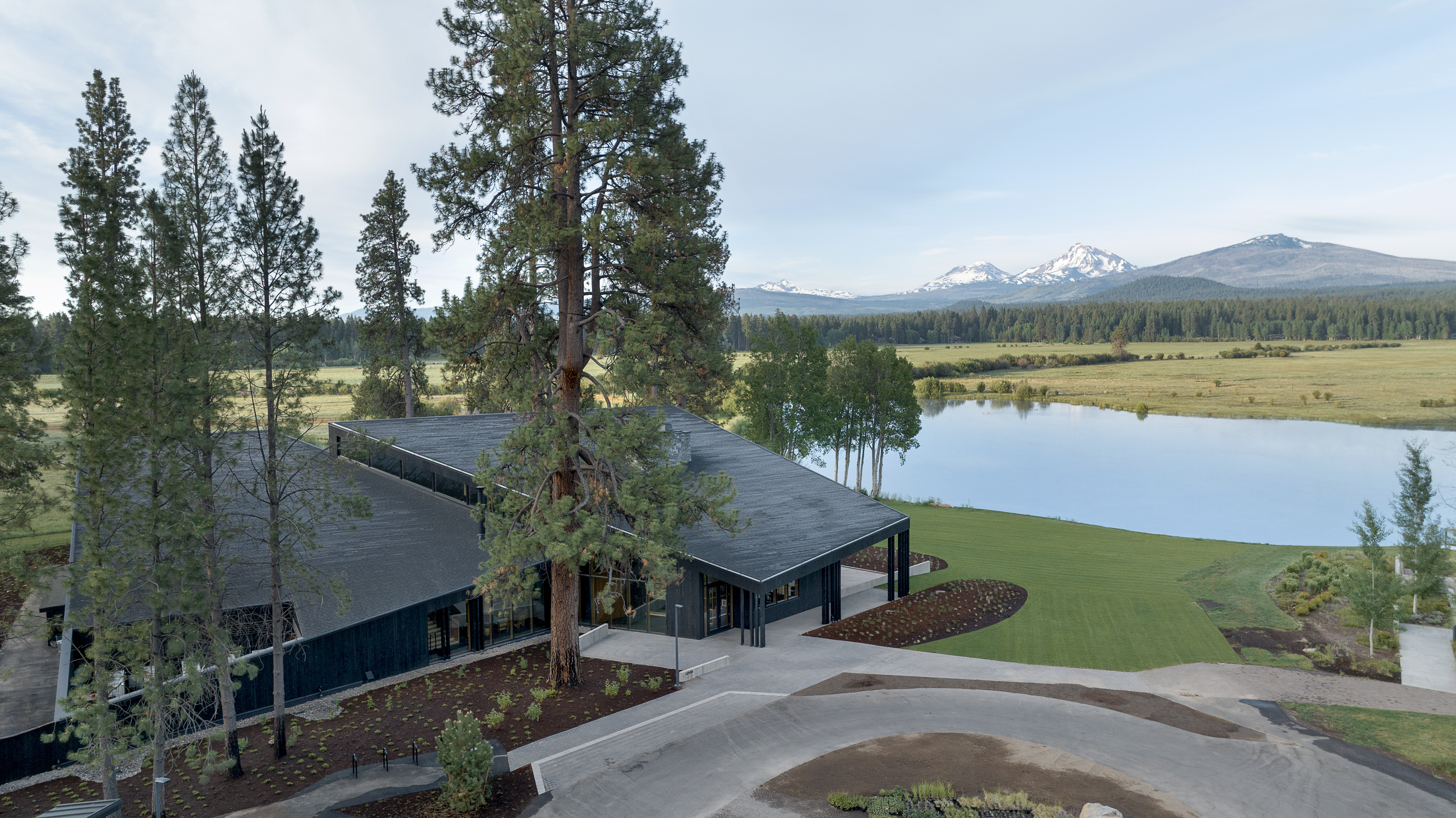 Black Butte Ranch Lodge by Hacker - Architizer