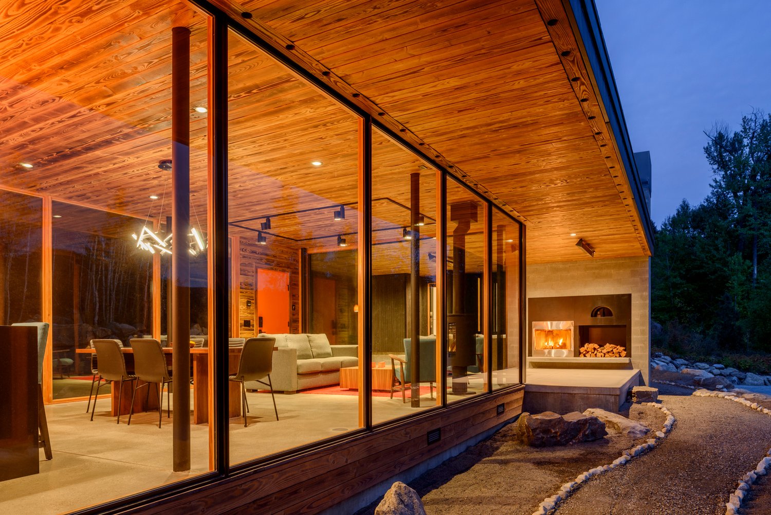 Split Cabin by Syndicate Smith - Architizer