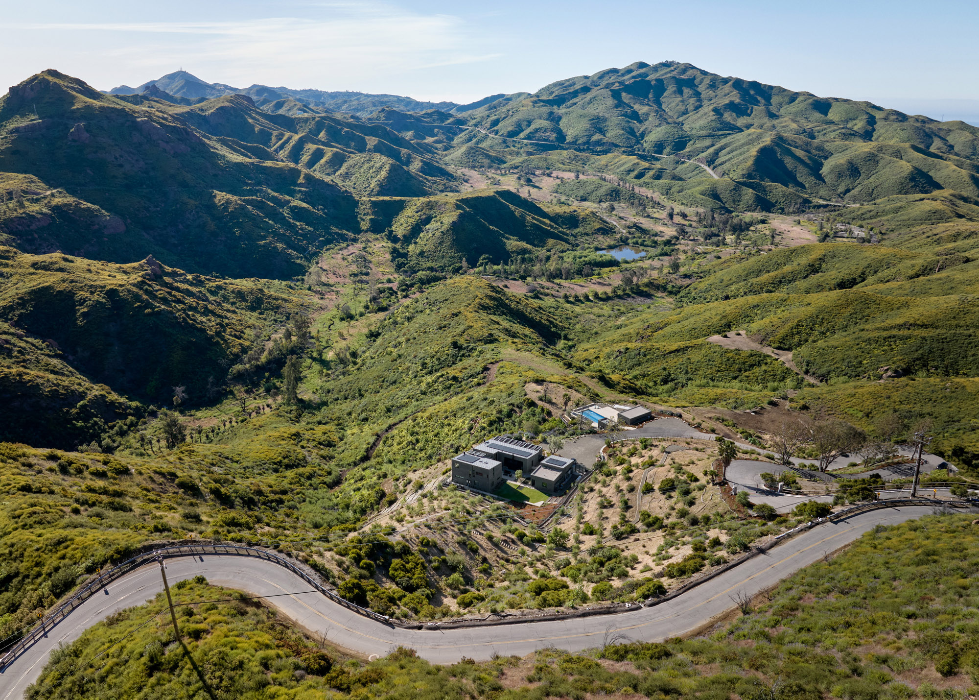 Highway House by Vertebrae - Architizer