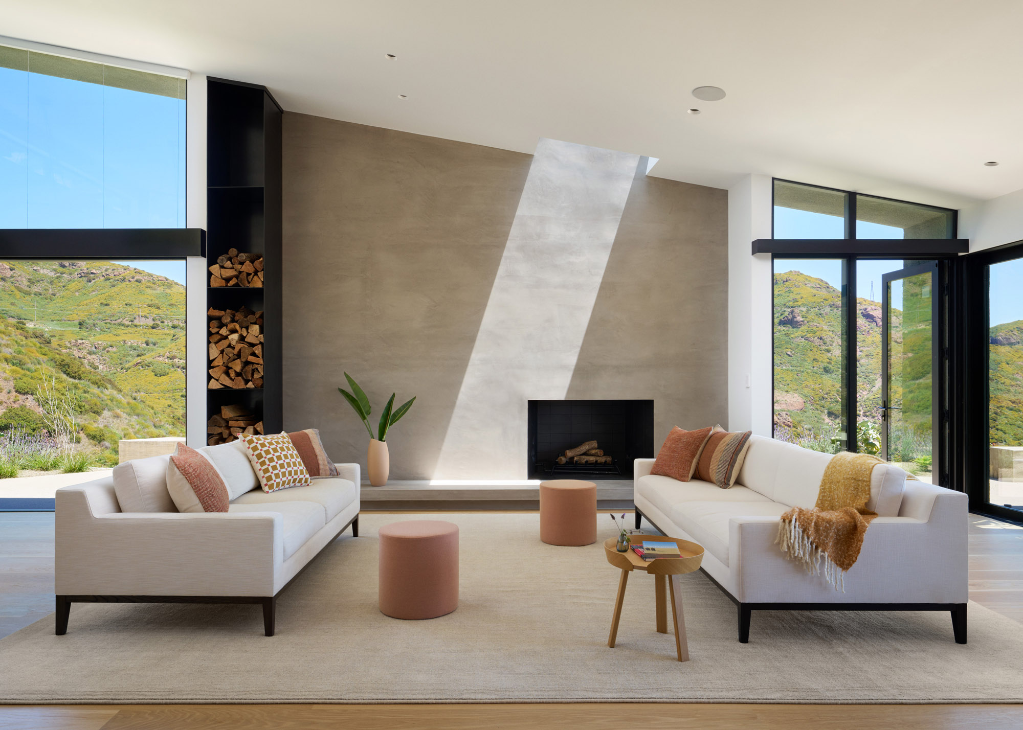 Highway House by Vertebrae - Architizer