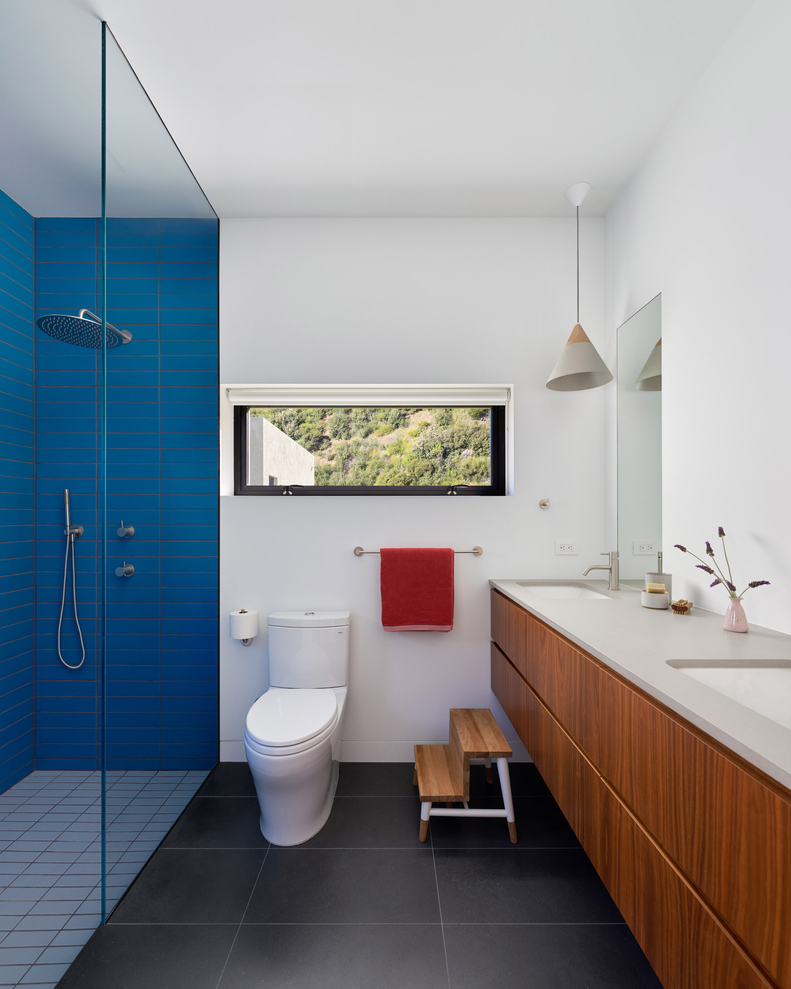 Highway House by Vertebrae - Architizer