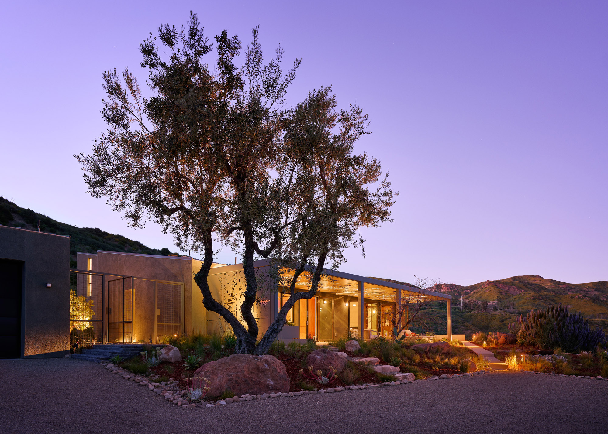 Highway House by Vertebrae - Architizer