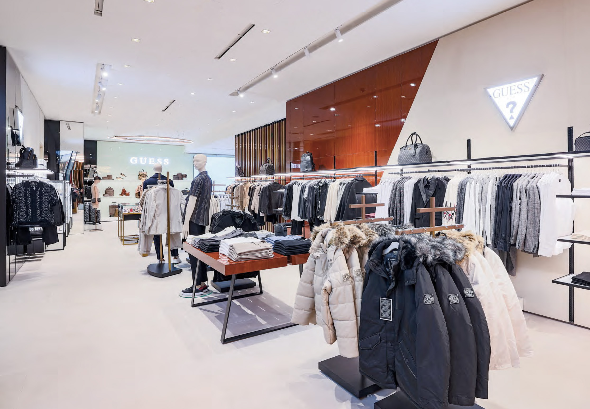Guess Flagship Store - Las Vegas by Giraldi Associates Architects ...
