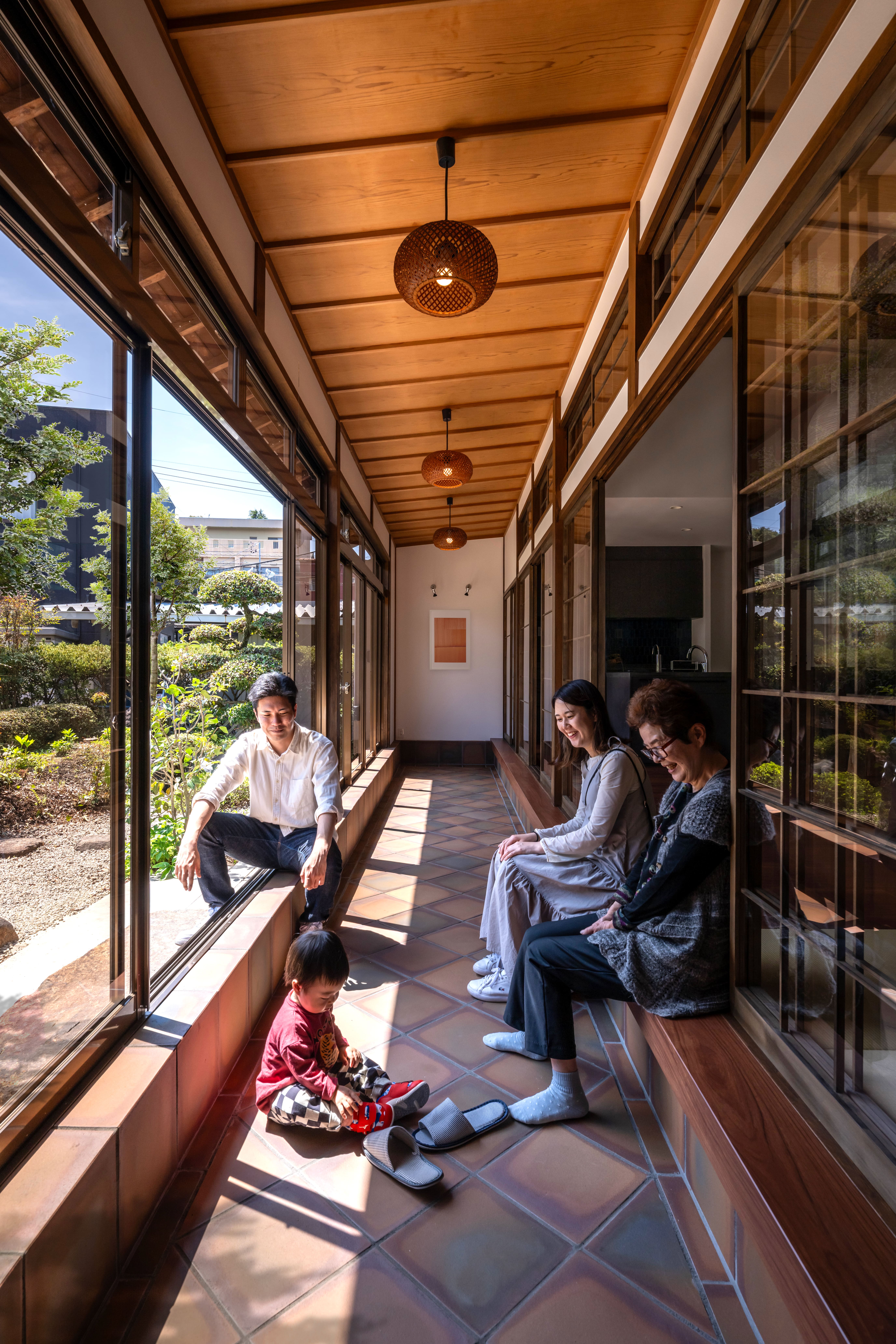 DOMA HOUSE-Renovation of a traditional Japanese house- by ITSUKI ...