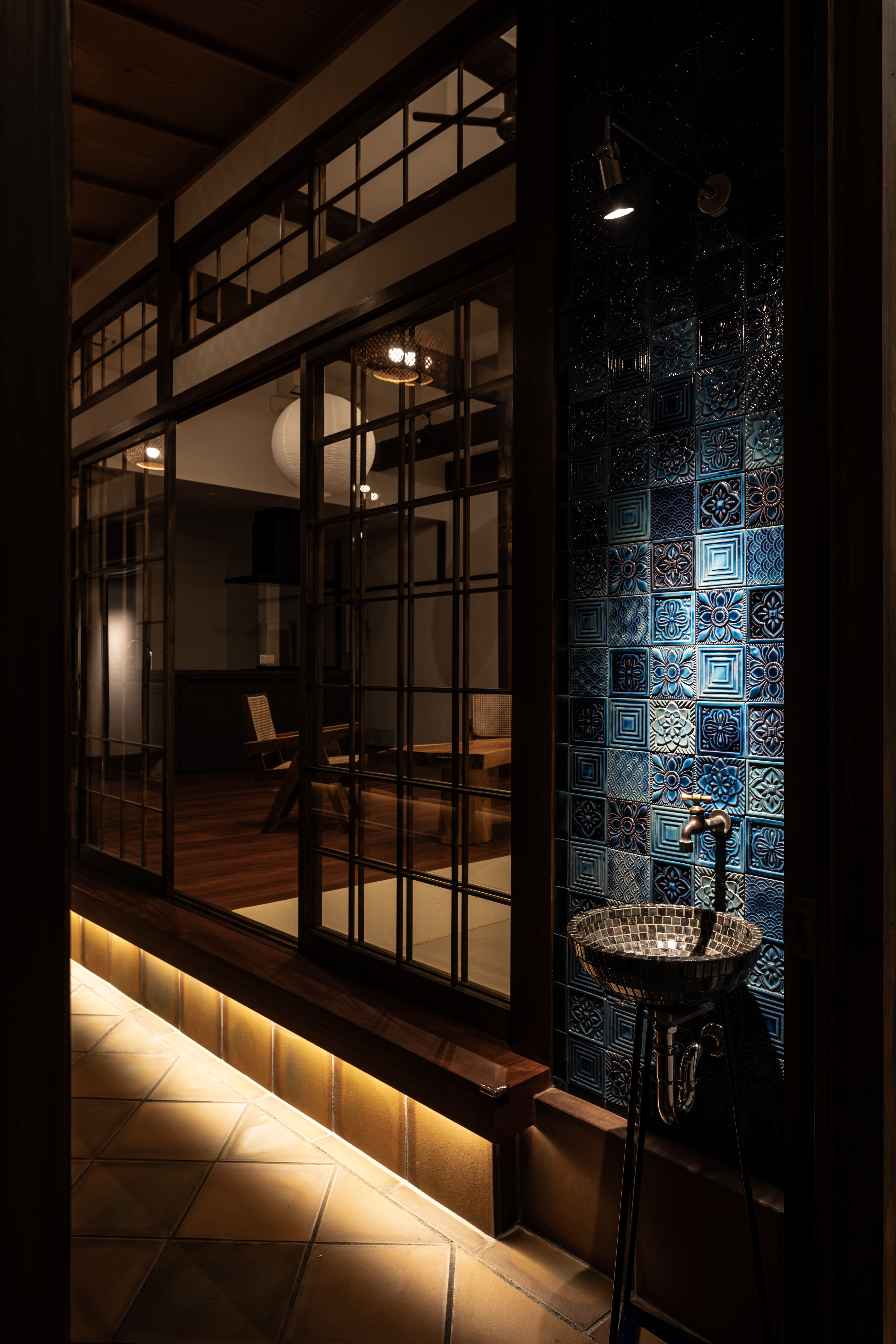 DOMA HOUSE-Renovation of a traditional Japanese house- by ITSUKI ...