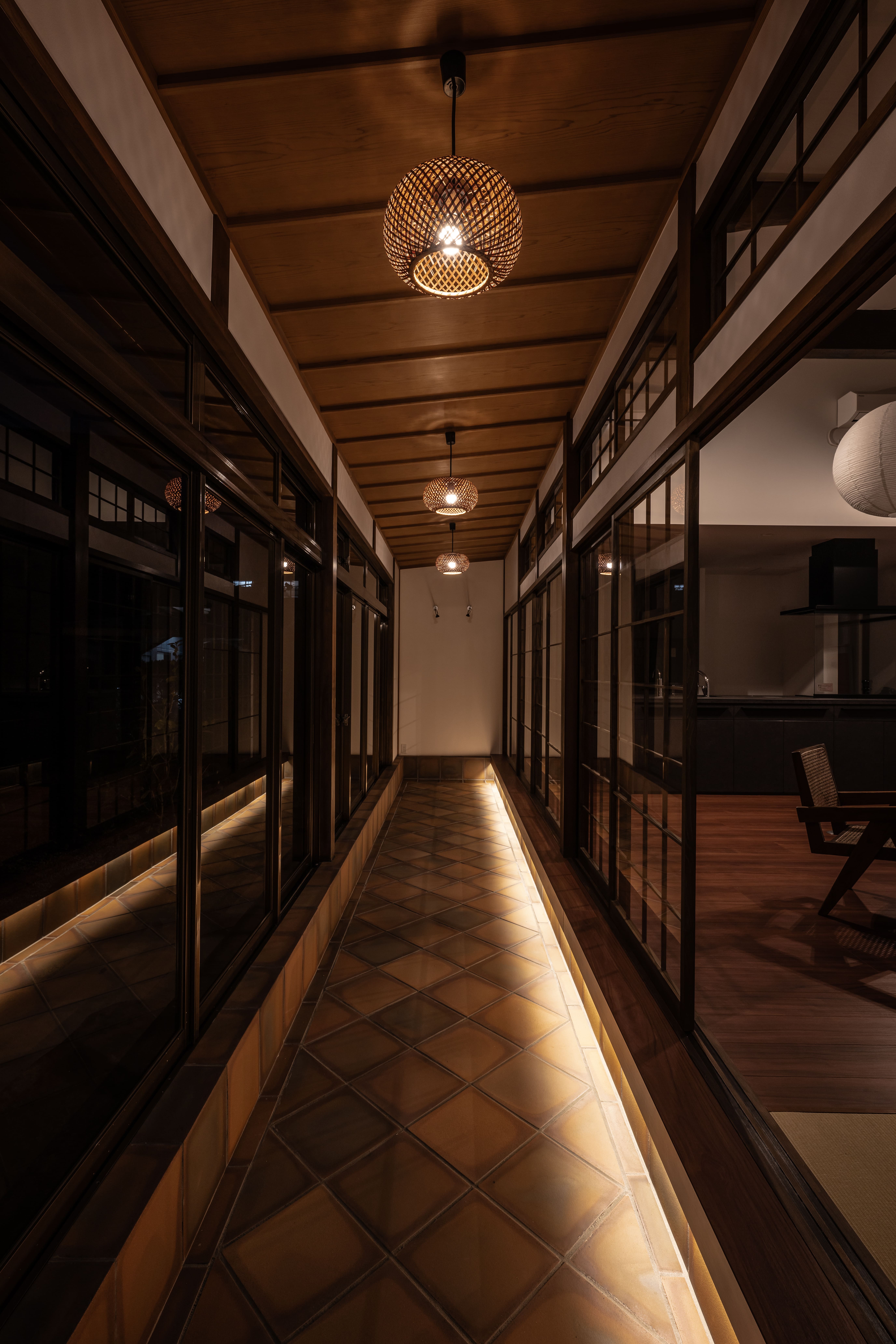 DOMA HOUSE-Renovation of a traditional Japanese house- by ITSUKI ...