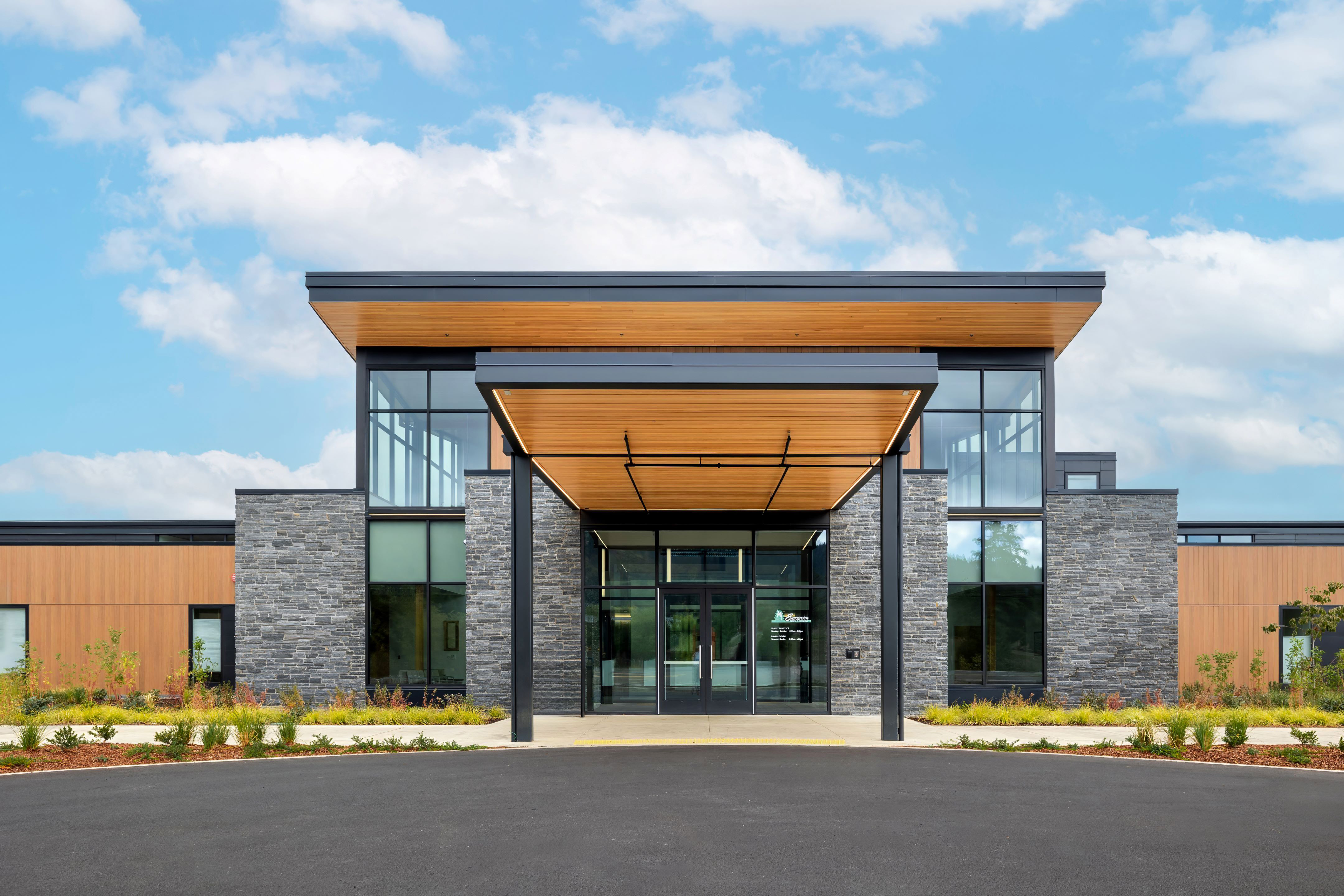 Evergreen Family Medicine - Sutherlin by 2FORM Architecture - Architizer