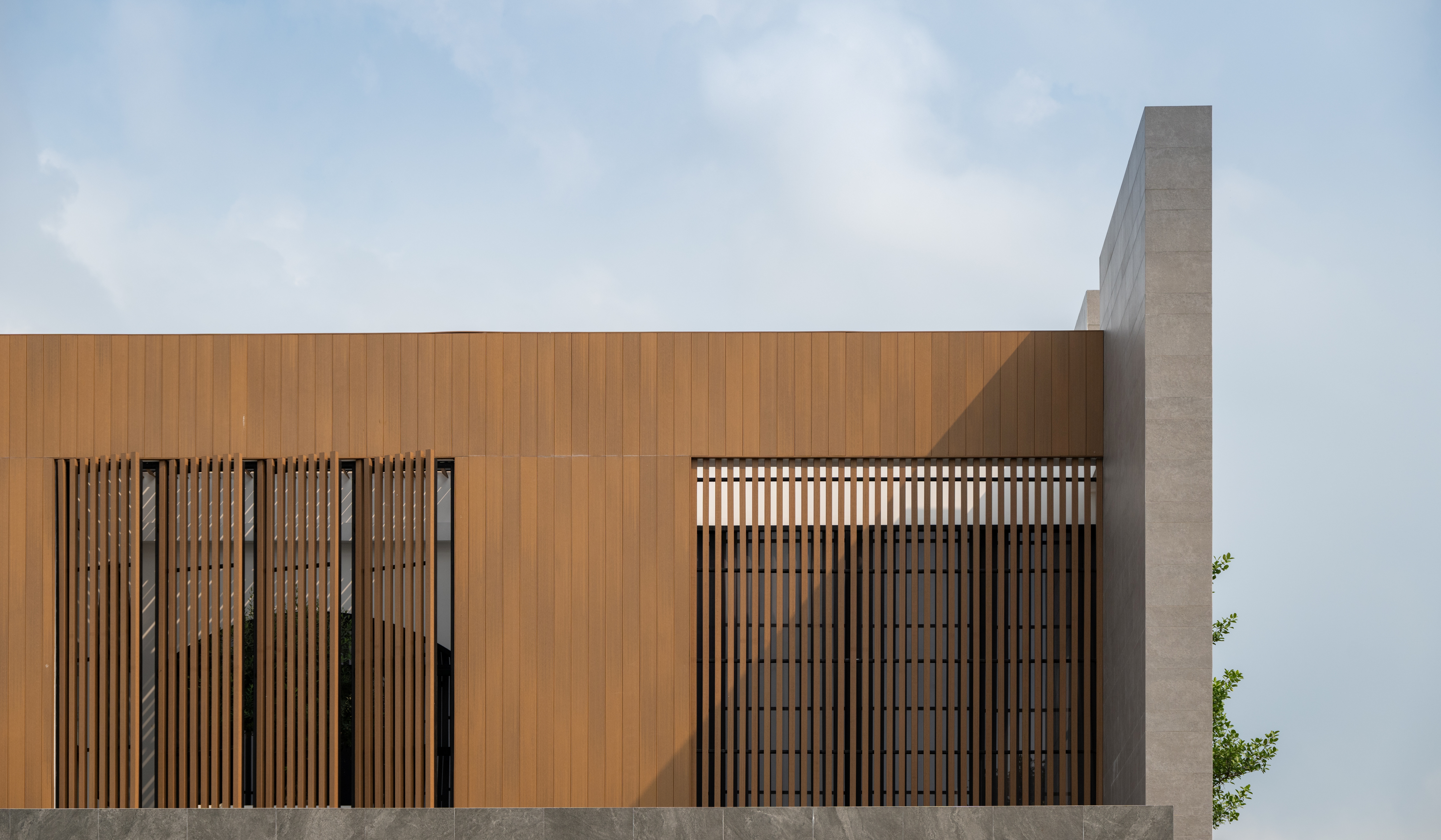 Idea 4257504: Wongwian Yai Residence by HAA STUDIO in Bangkok, Thailand ...