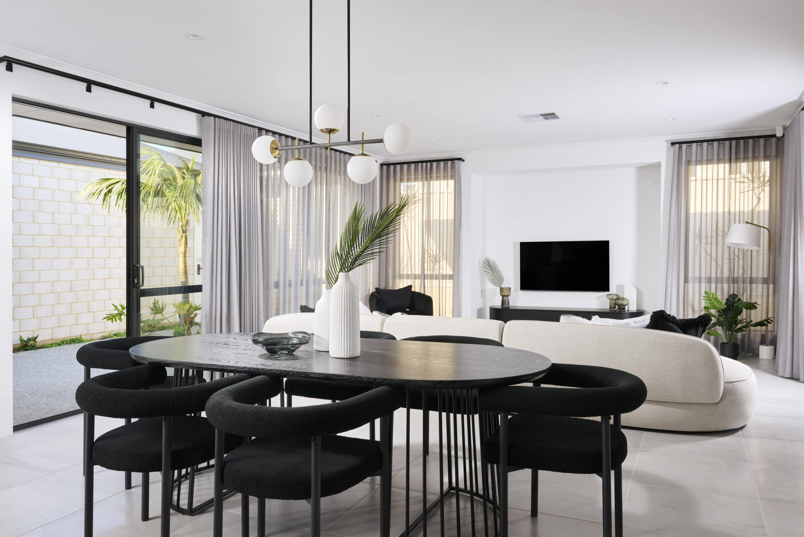 The Kinmore - Display Home - Blueprint Homes by Display Home ...