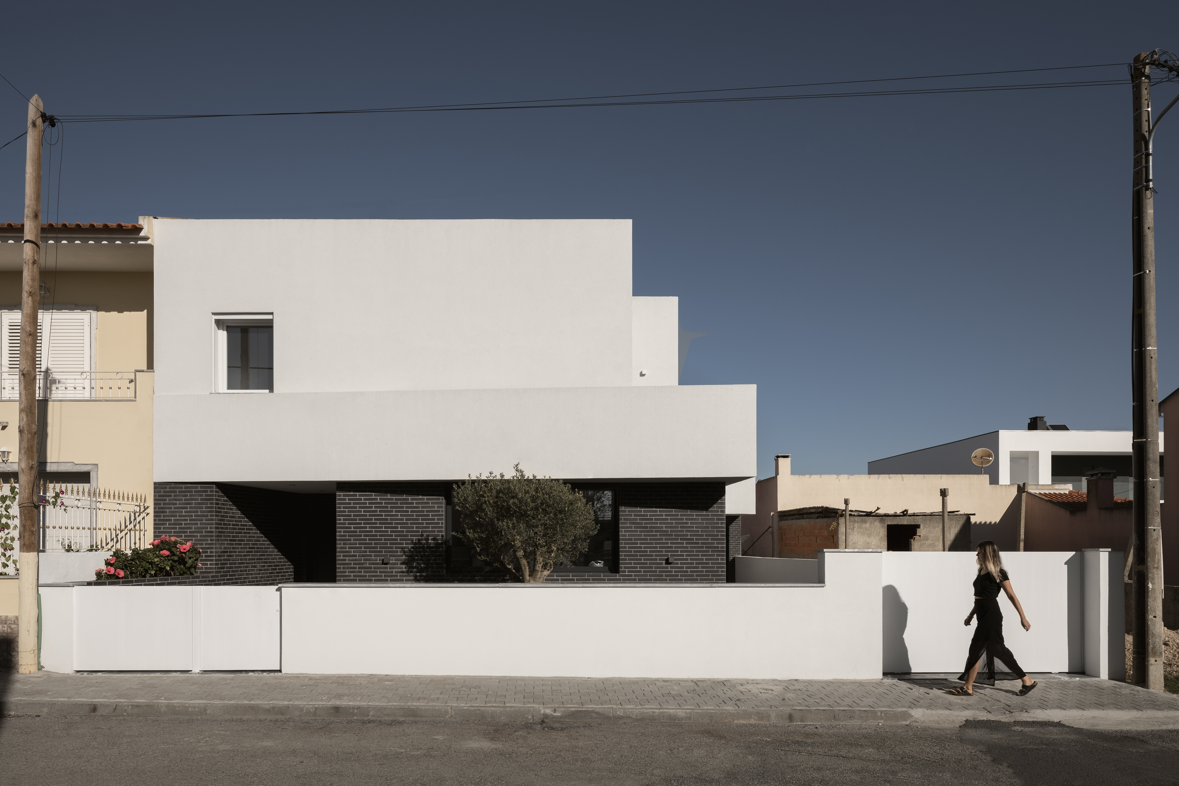 Pinhal Conde da Cunha House by Estúdio AMATAM - Architizer