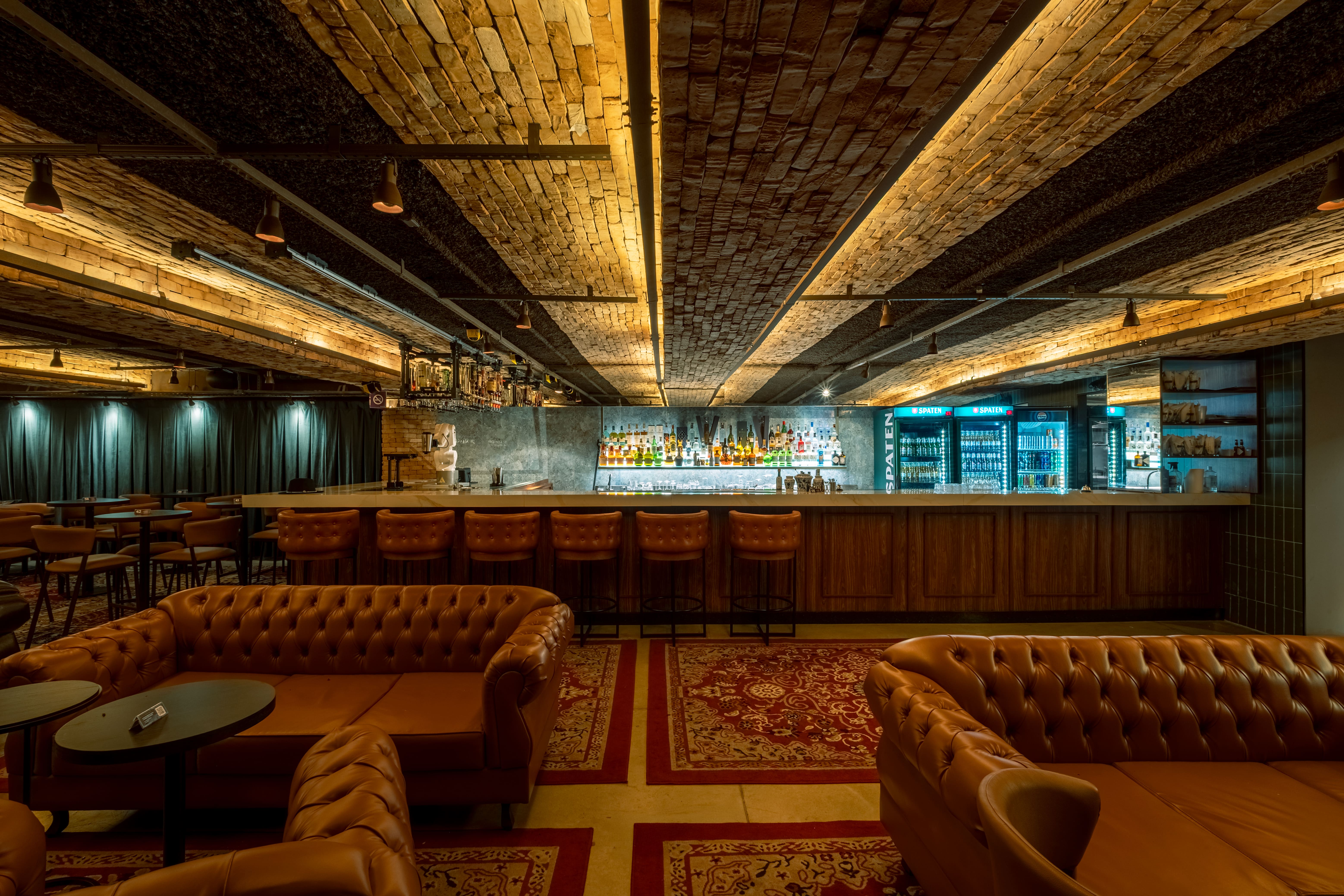 Whisper Bar by Aptar Arquitetura e Construção - Architizer