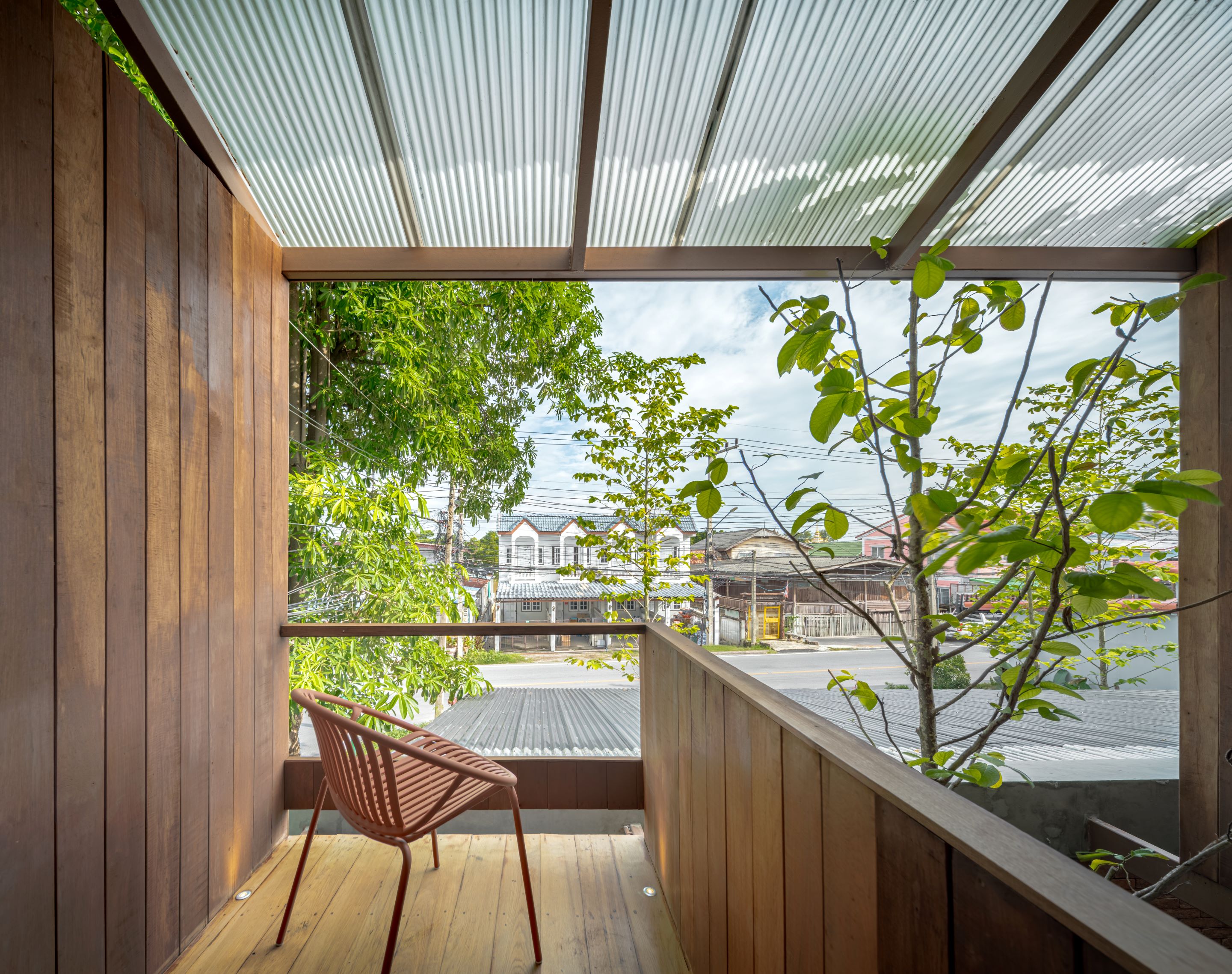 Kunst Ayutthaya & BodinChapa Architects Studio by BodinChapa Architects ...