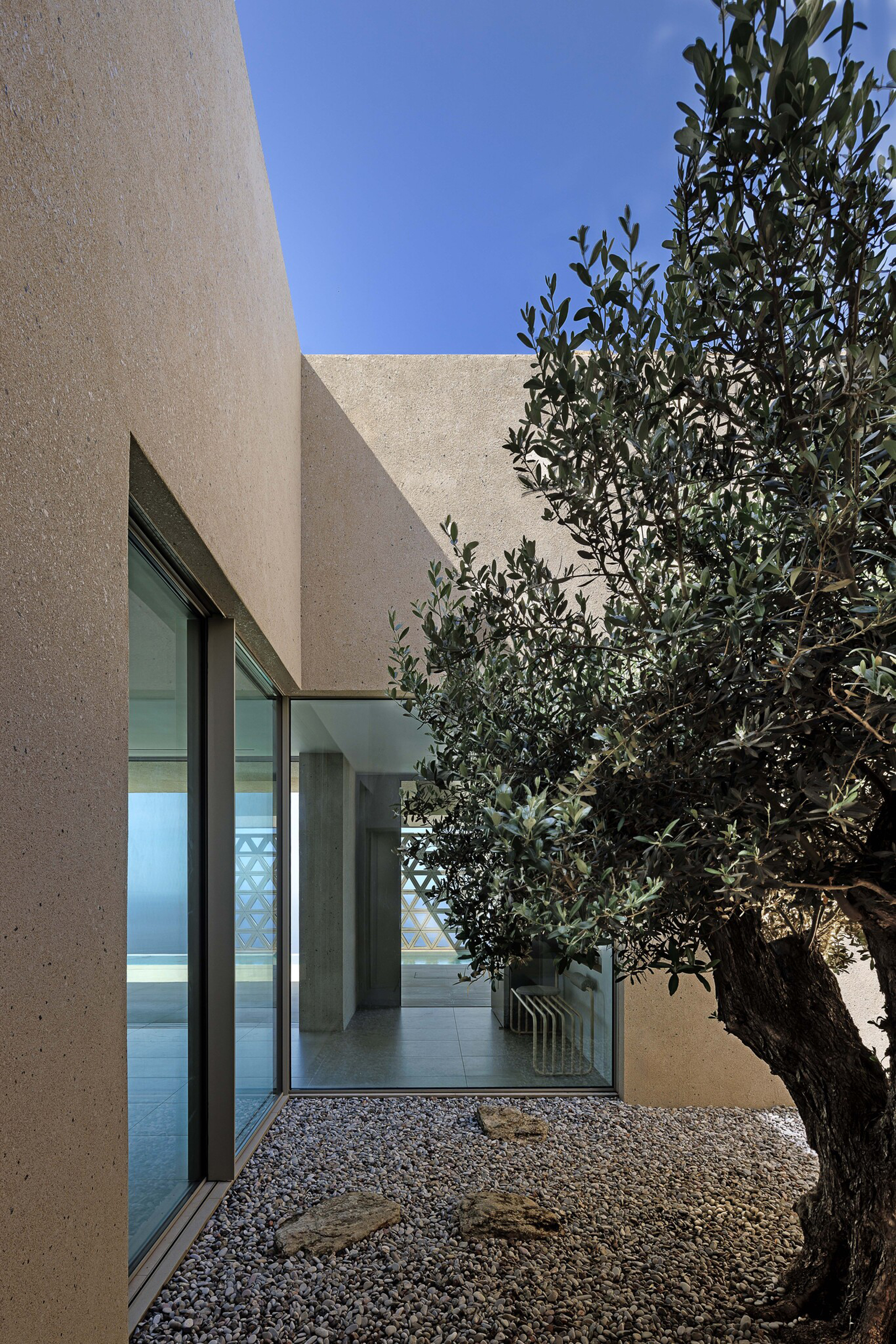 The Slot House by KATERINA VALSAMAKI ARCHITECTS - Architizer