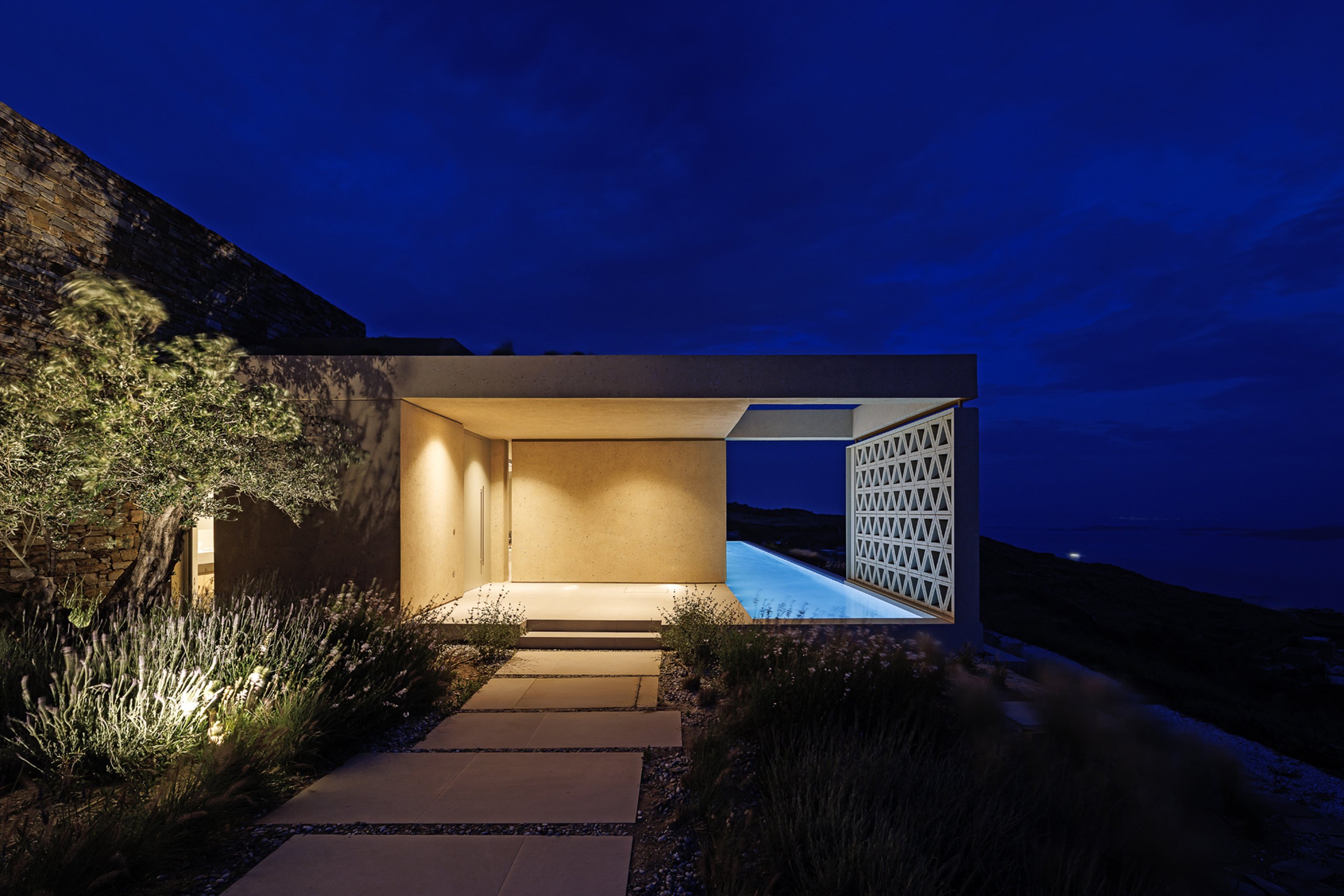 The Slot House by KATERINA VALSAMAKI ARCHITECTS - Architizer