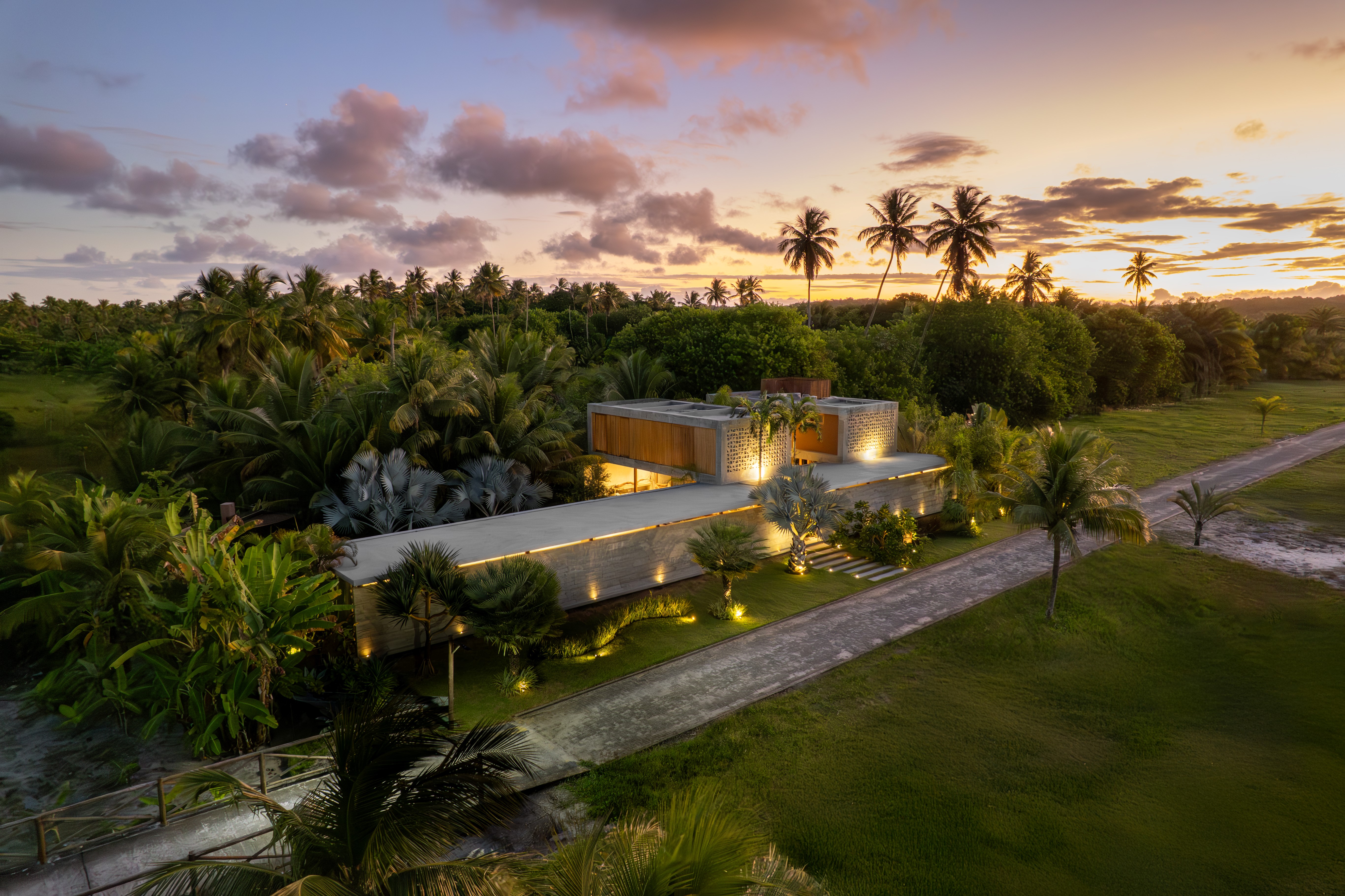 Oòrùn | PrimeHouse by PrimeHome Construtora - Architizer