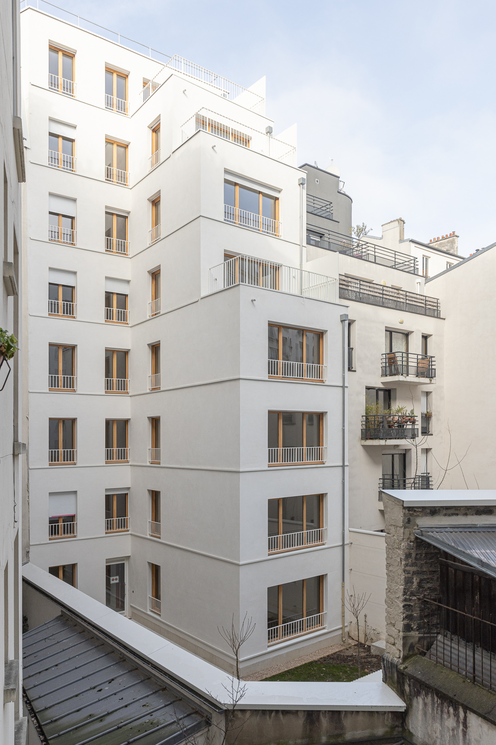 15 HOUSING UNITS IN SOLID STONE, TIMBER, AND HEMP CONCRETE by Mobile ...