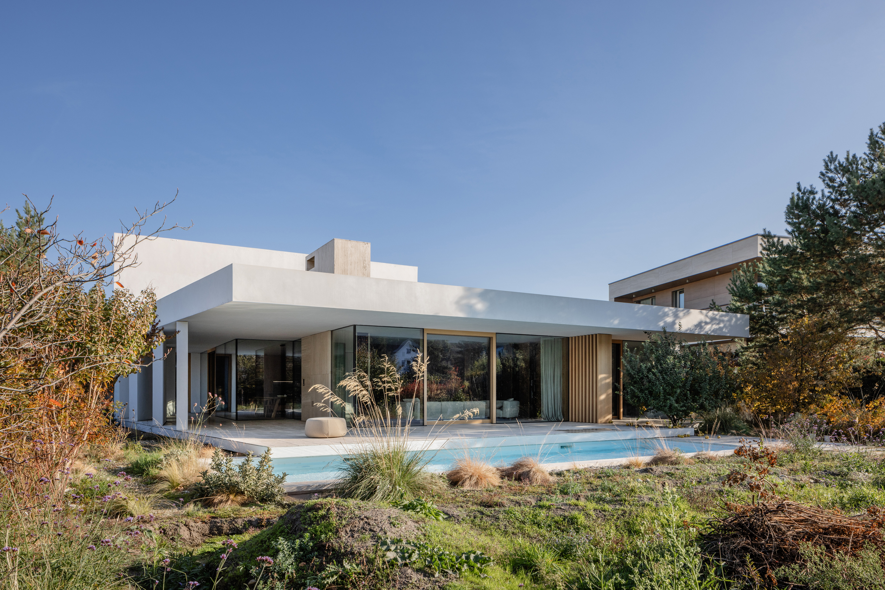 House with Gills by BEEF ARCHITEKTI - Architizer