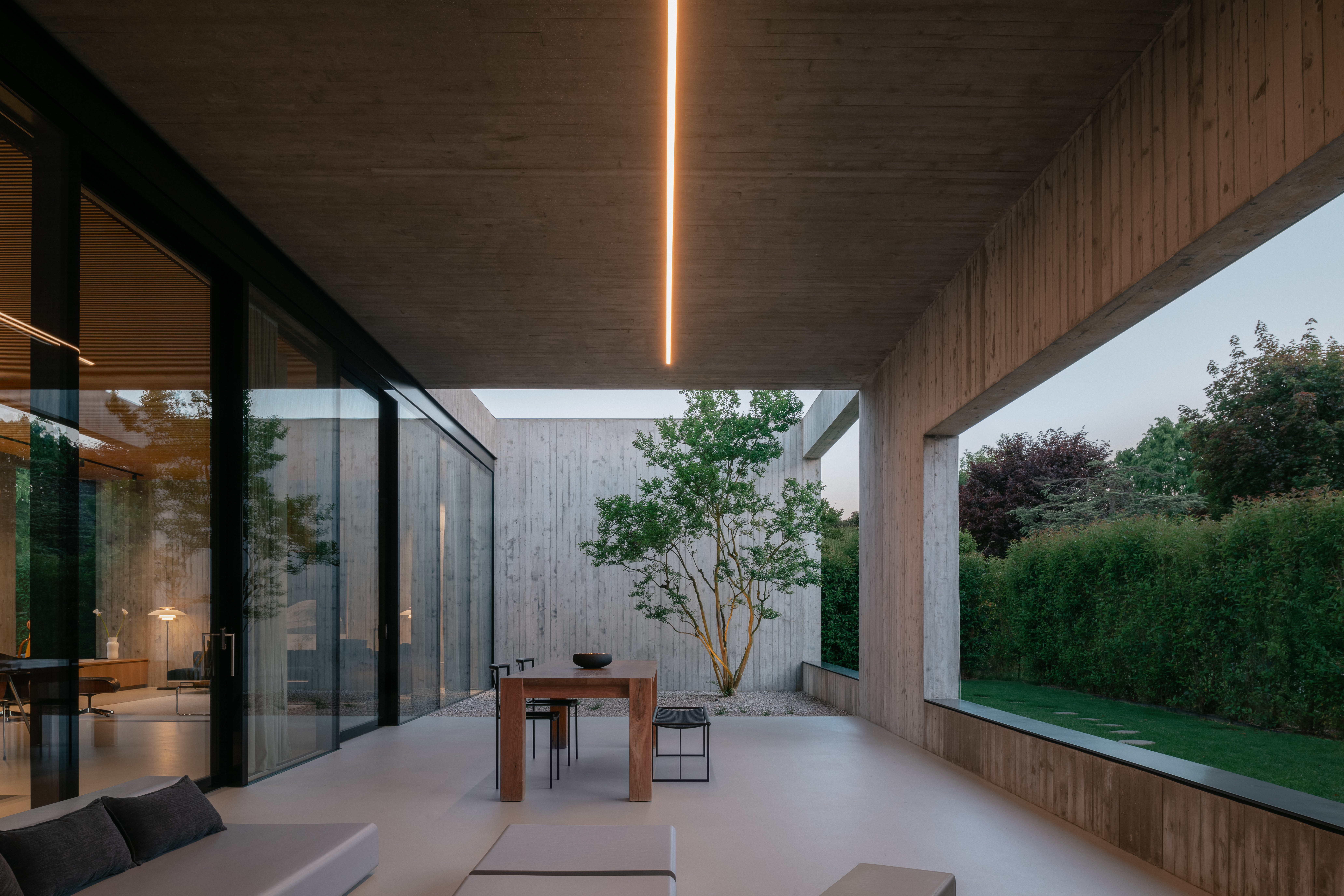 200_House with internal view by MIDE architetti - Architizer