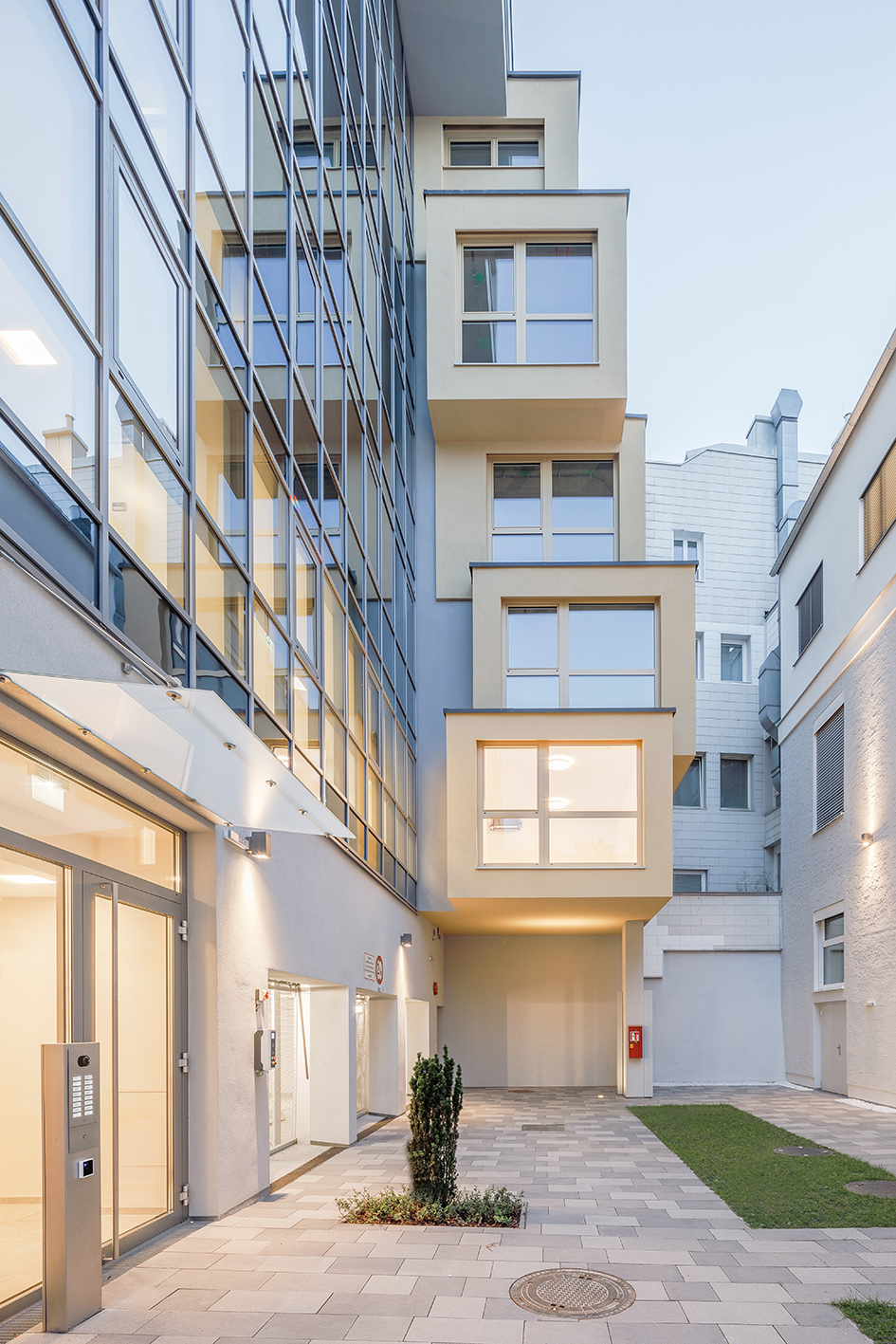 Residential Building Linz by Tp3 Architekten - Architizer