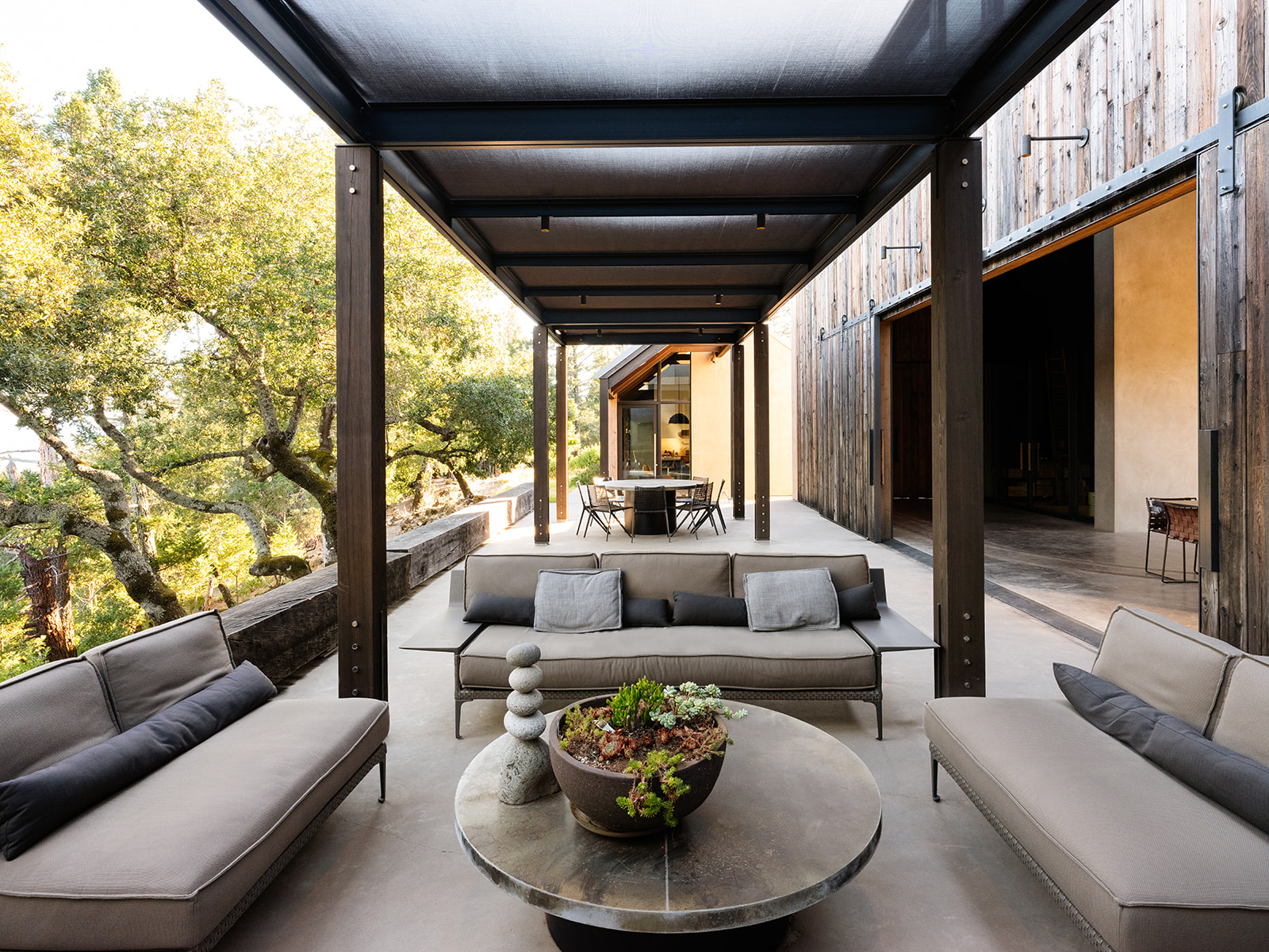 Sentinel Ridge by ROCHE+ROCHE Landscape Architecture - Architizer