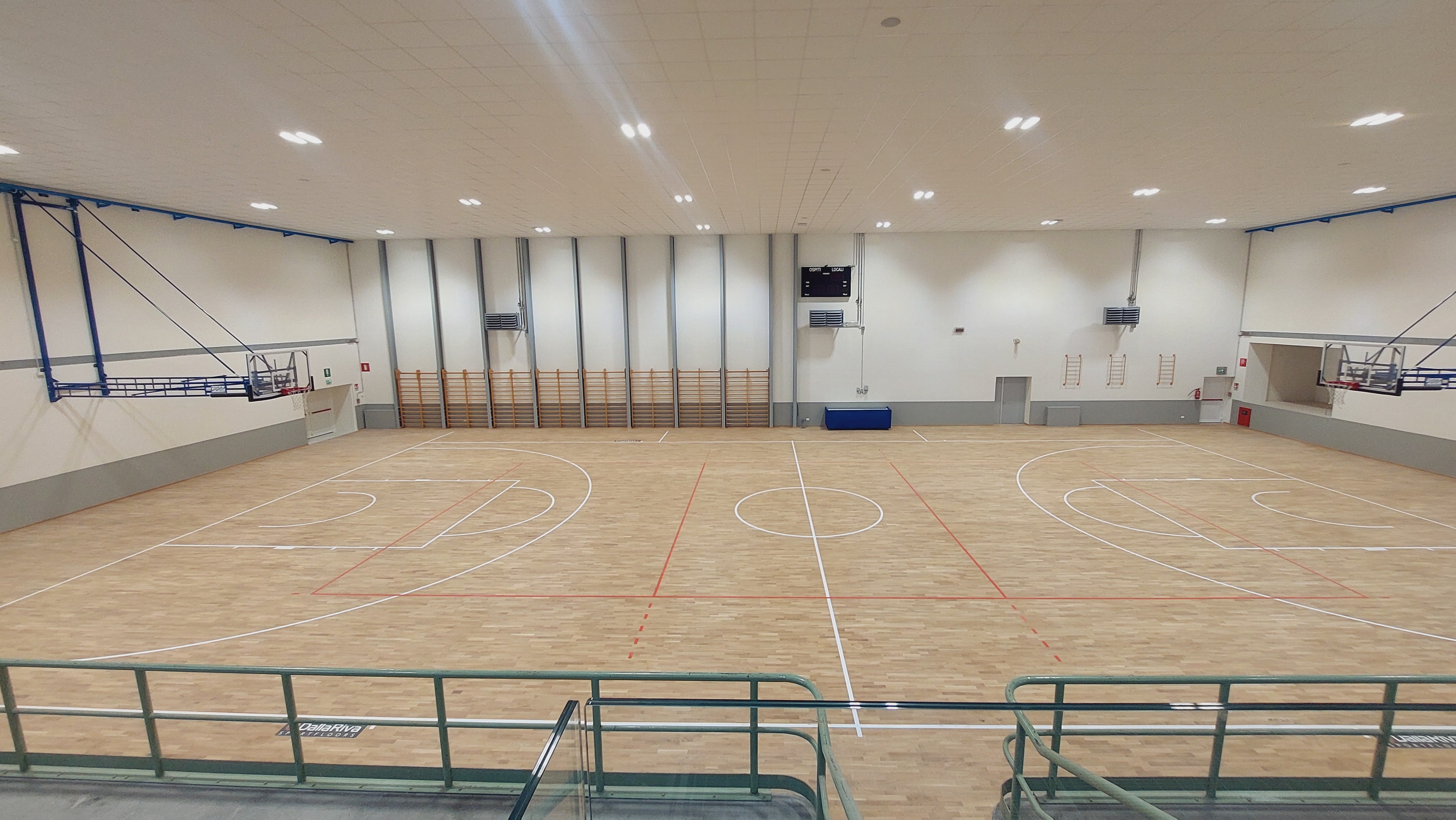 Sport Arena renovation by VITTORIO & ASSOCIATI Studio di Architettura ...