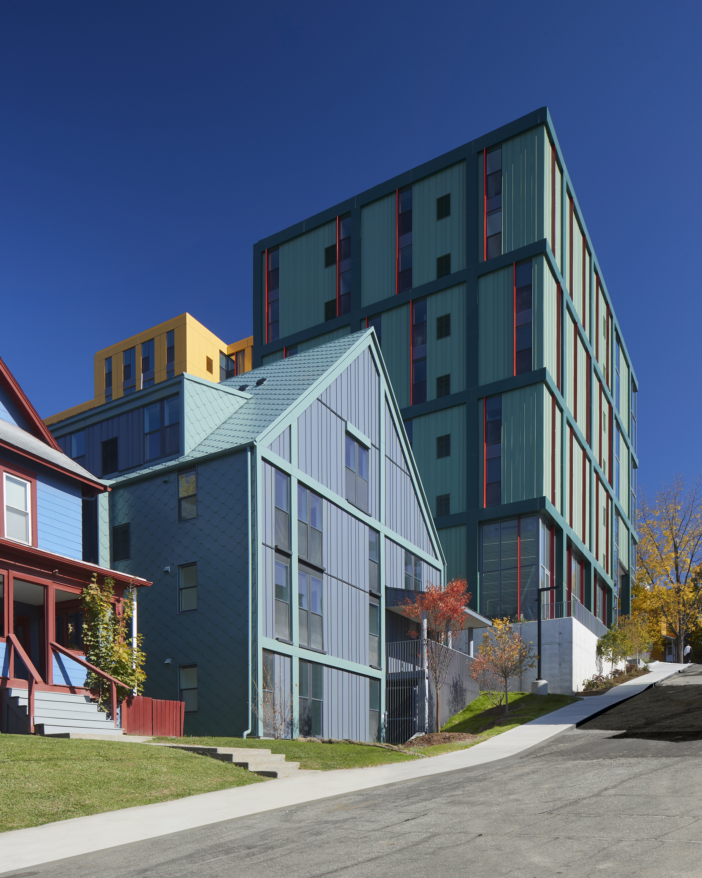 Catherine Commons by ikon.5 architects - Architizer