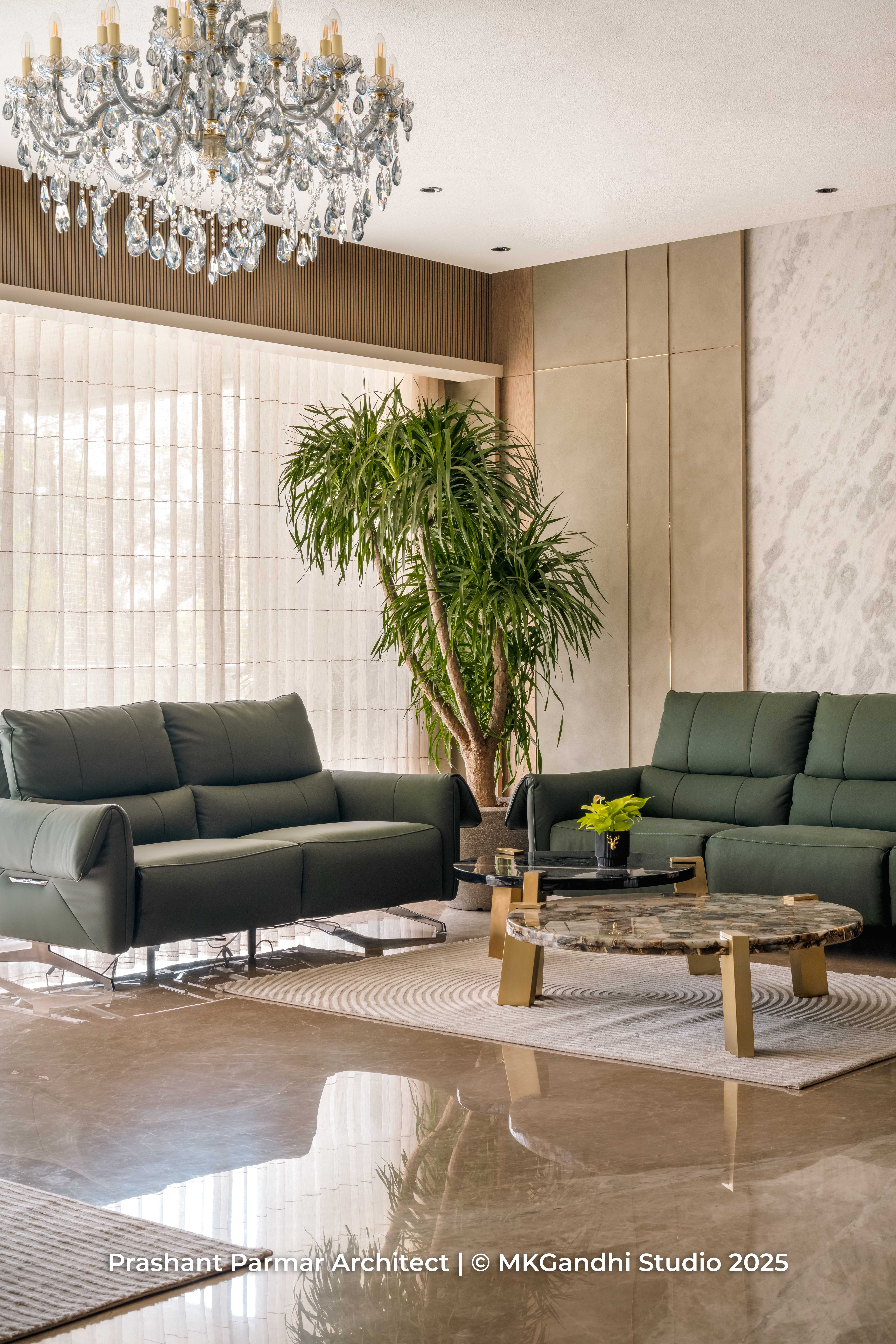 Graceful 5BHK Interiors at Viola Apartment by Prashant Parmar Architect | Shayona Consultants ...