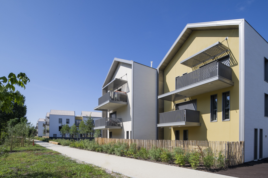 Collective dwellings and individual houses by BELLECOUR Architectes ...
