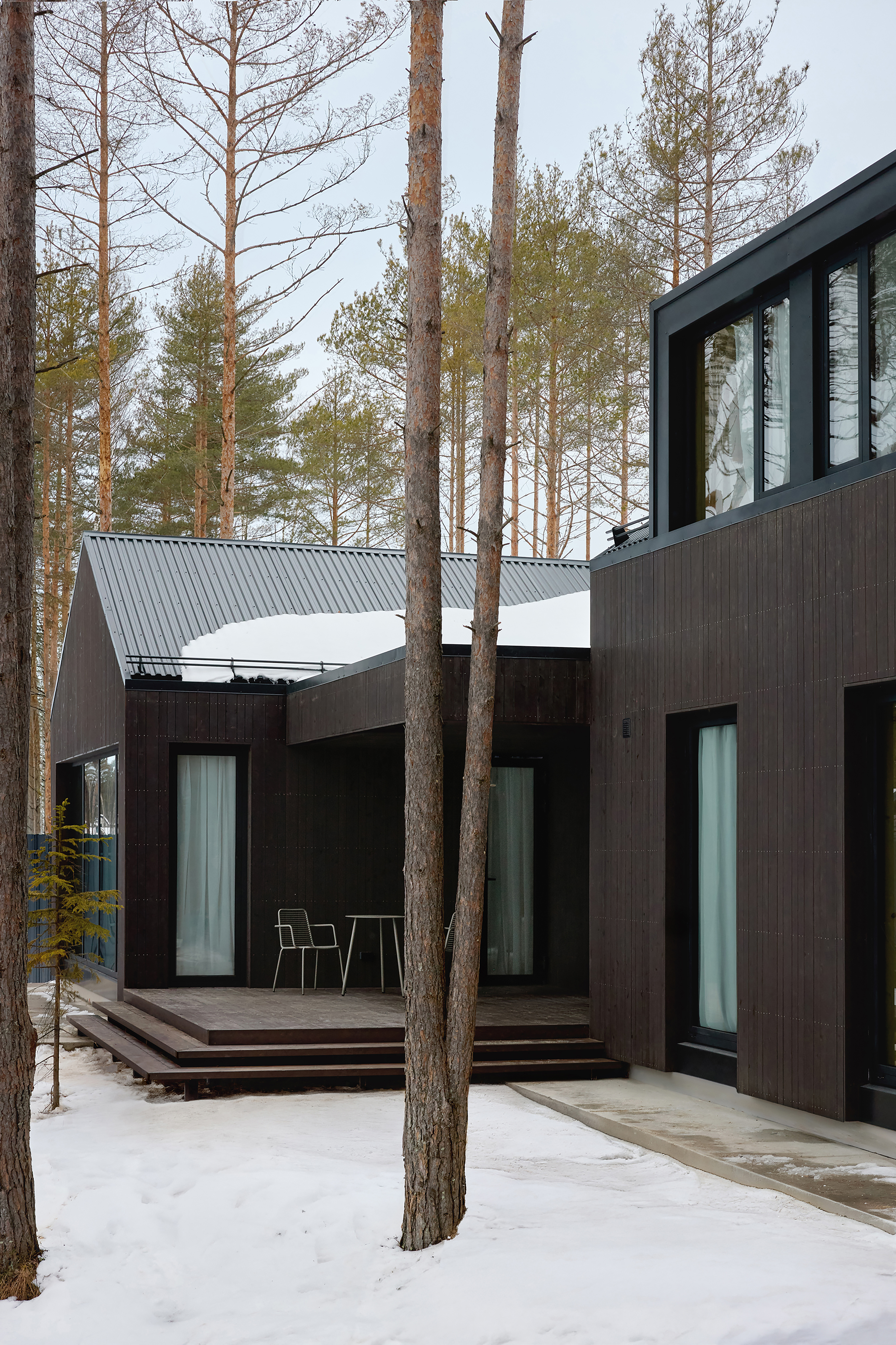 Two-Story Timber Frame Delo House by Delo - Architizer