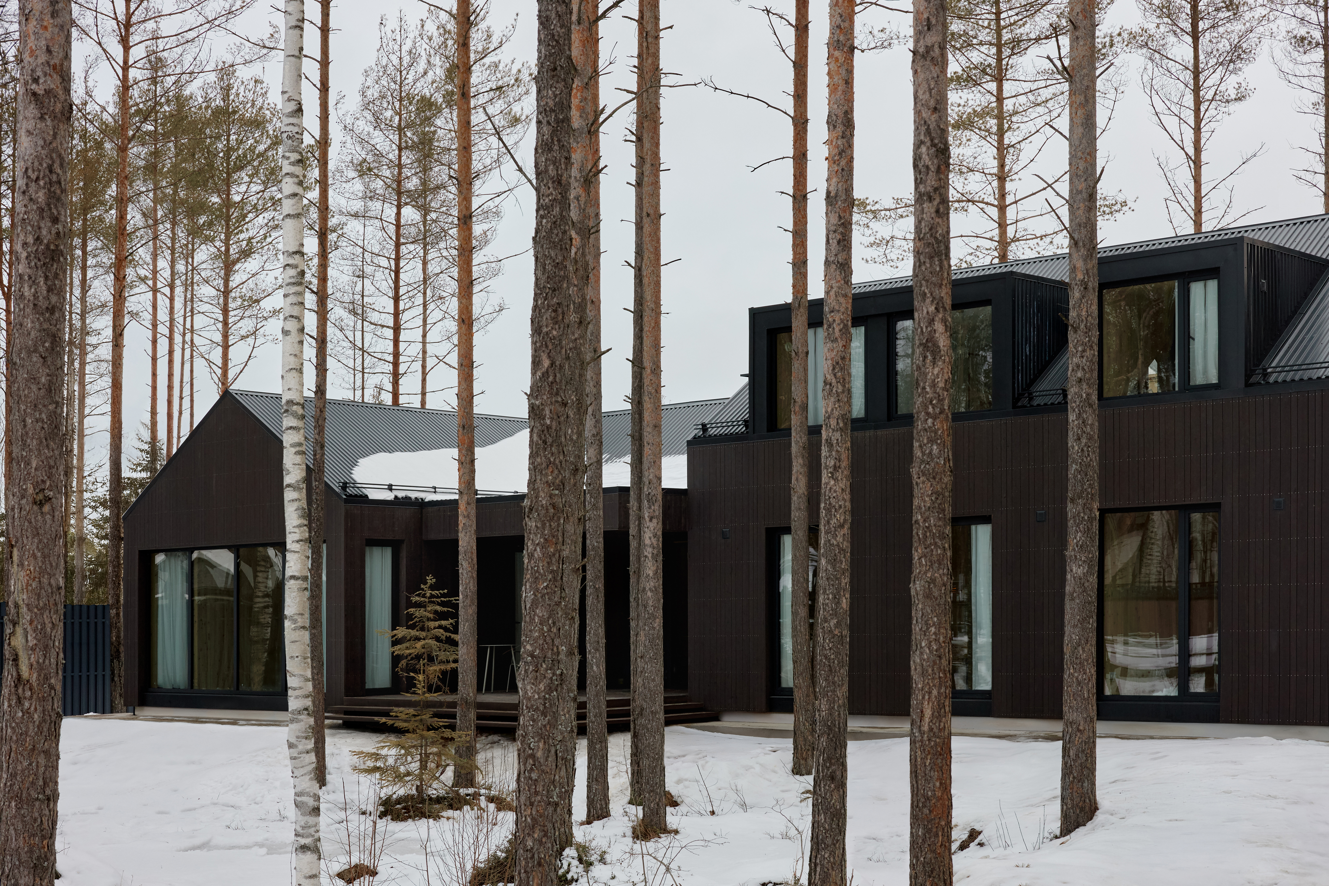 Two-Story Timber Frame Delo House by Delo - Architizer