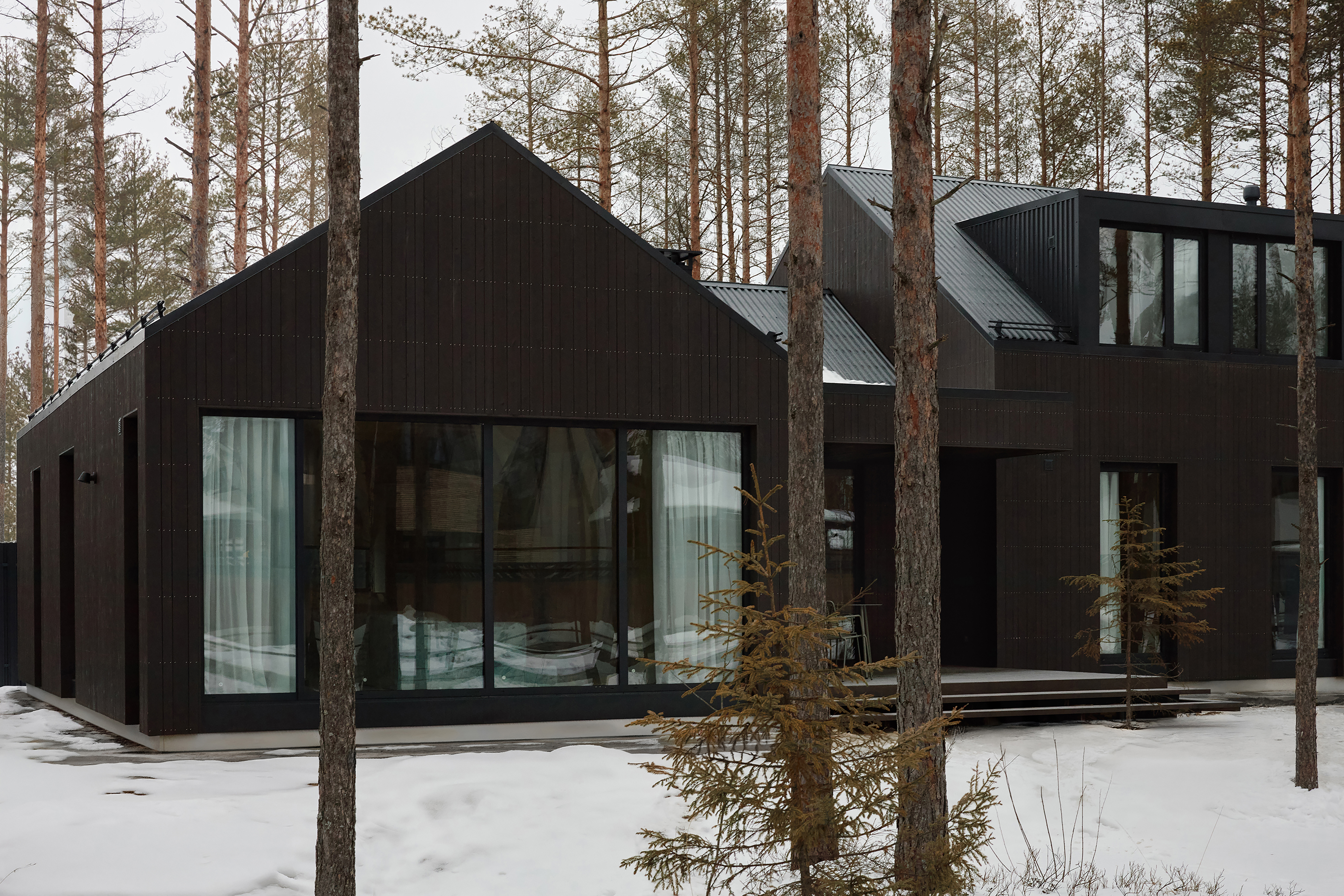 Two-Story Timber Frame Delo House by Delo - Architizer
