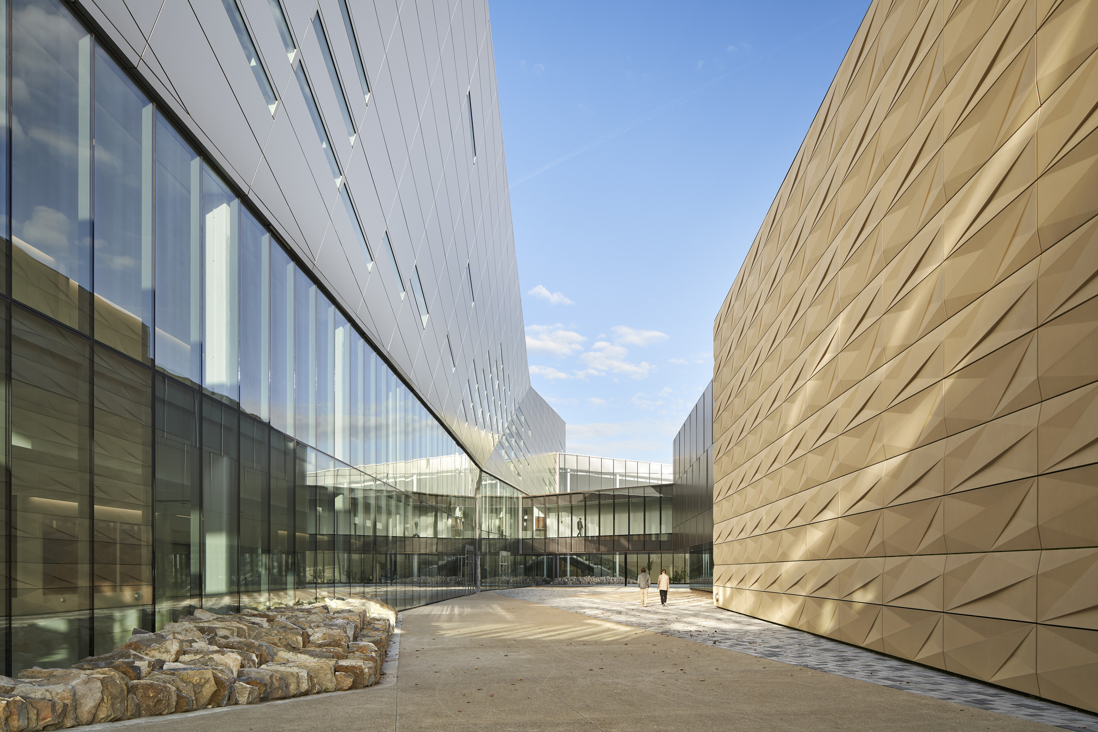 Central Bank Center (Rupp Arena) Renovation by NBBJ - Architizer