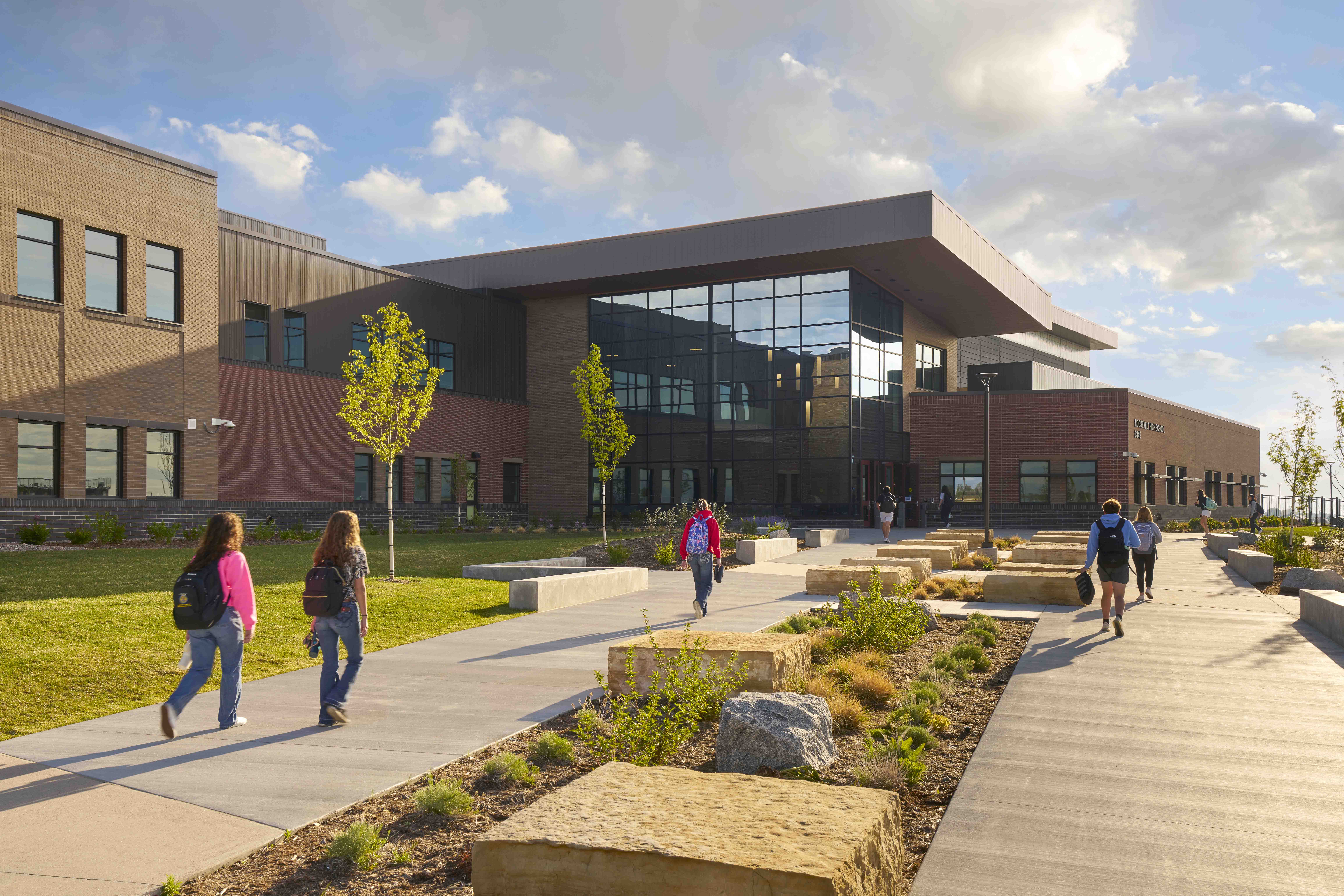 Roosevelt High School by Treanor - Architizer